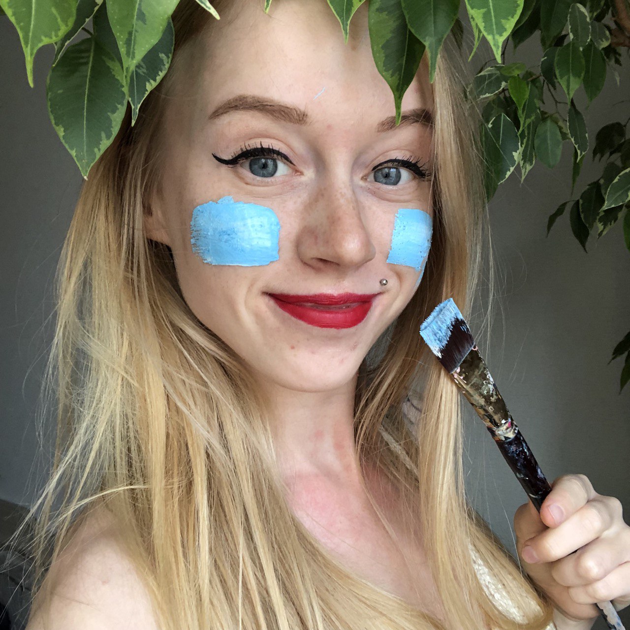 Julia_art - InspireUplift Marketplace