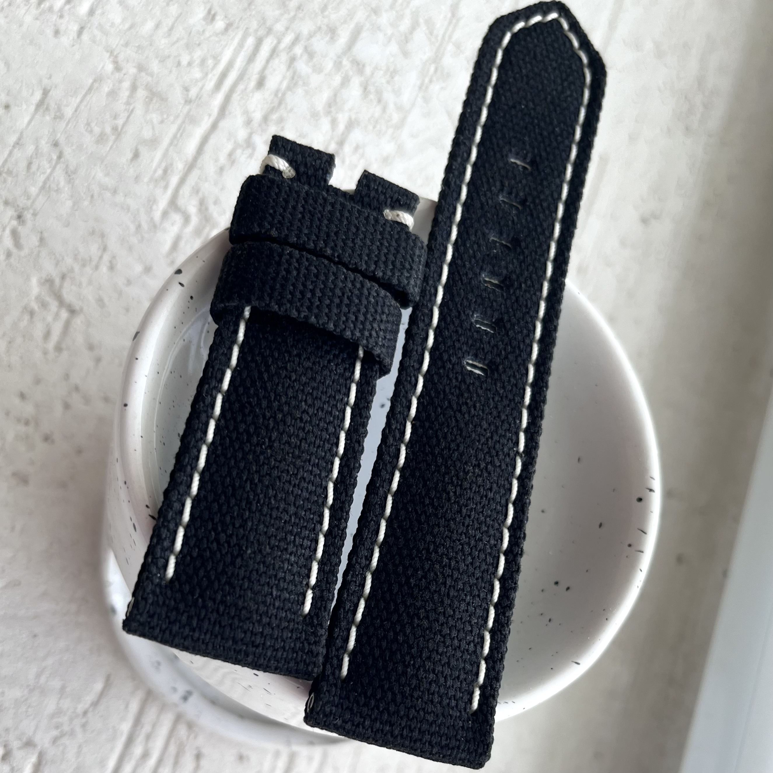 Black canvas double rolled strap with padding - Inspire Uplift