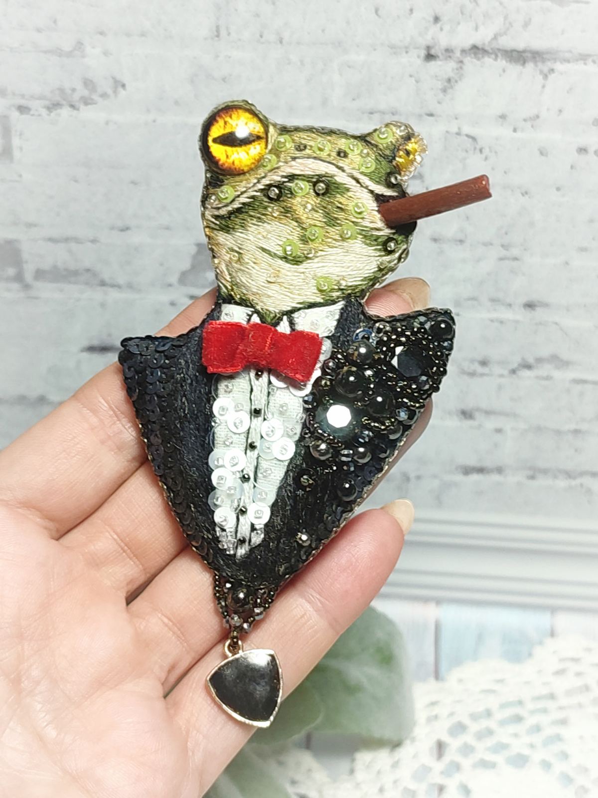 Brooch embroidered elegant frog with a cigar, decorated with - Inspire ...