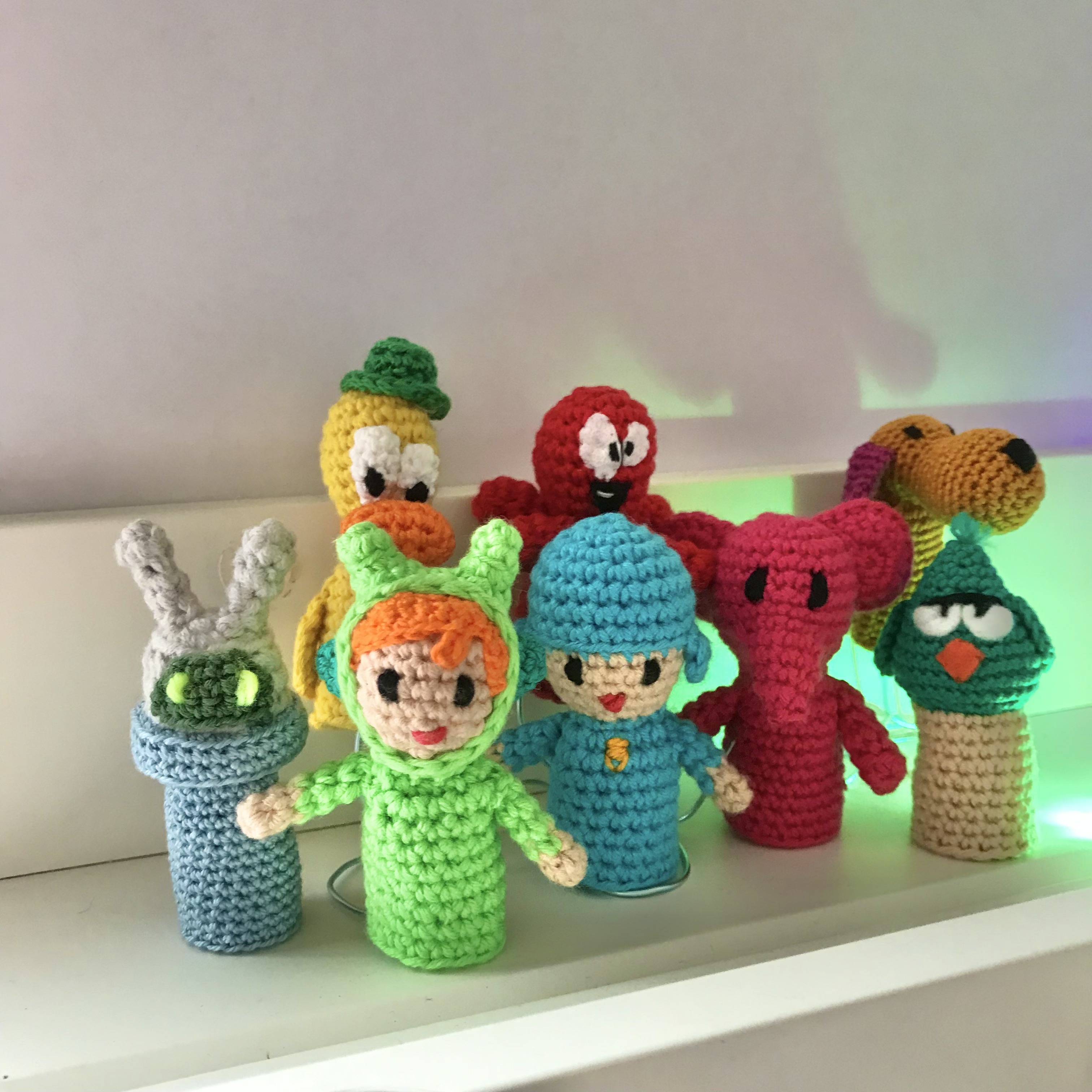 Pocoyo finger puppets 8 pcs - Inspire Uplift