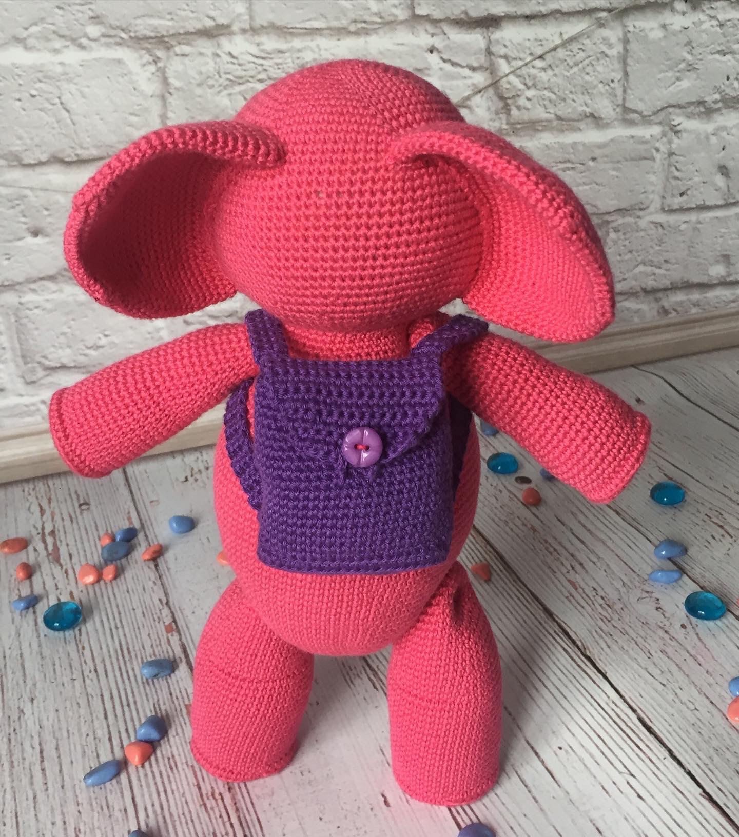 Elephant Ellie. collection Pocoyo. Variations - Inspire Uplift