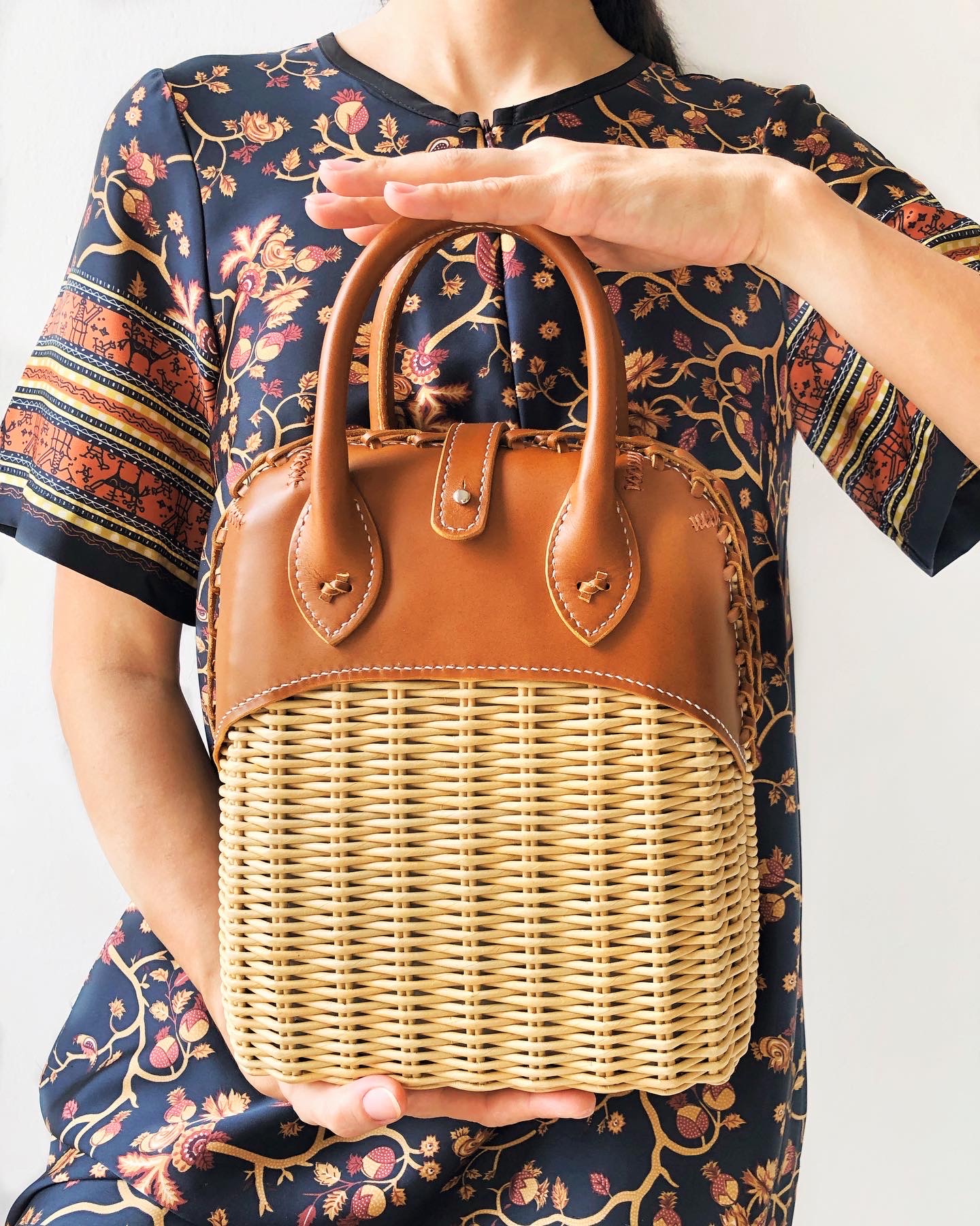 Luxury summer straw wicker bag with leather handles - Inspire Uplift