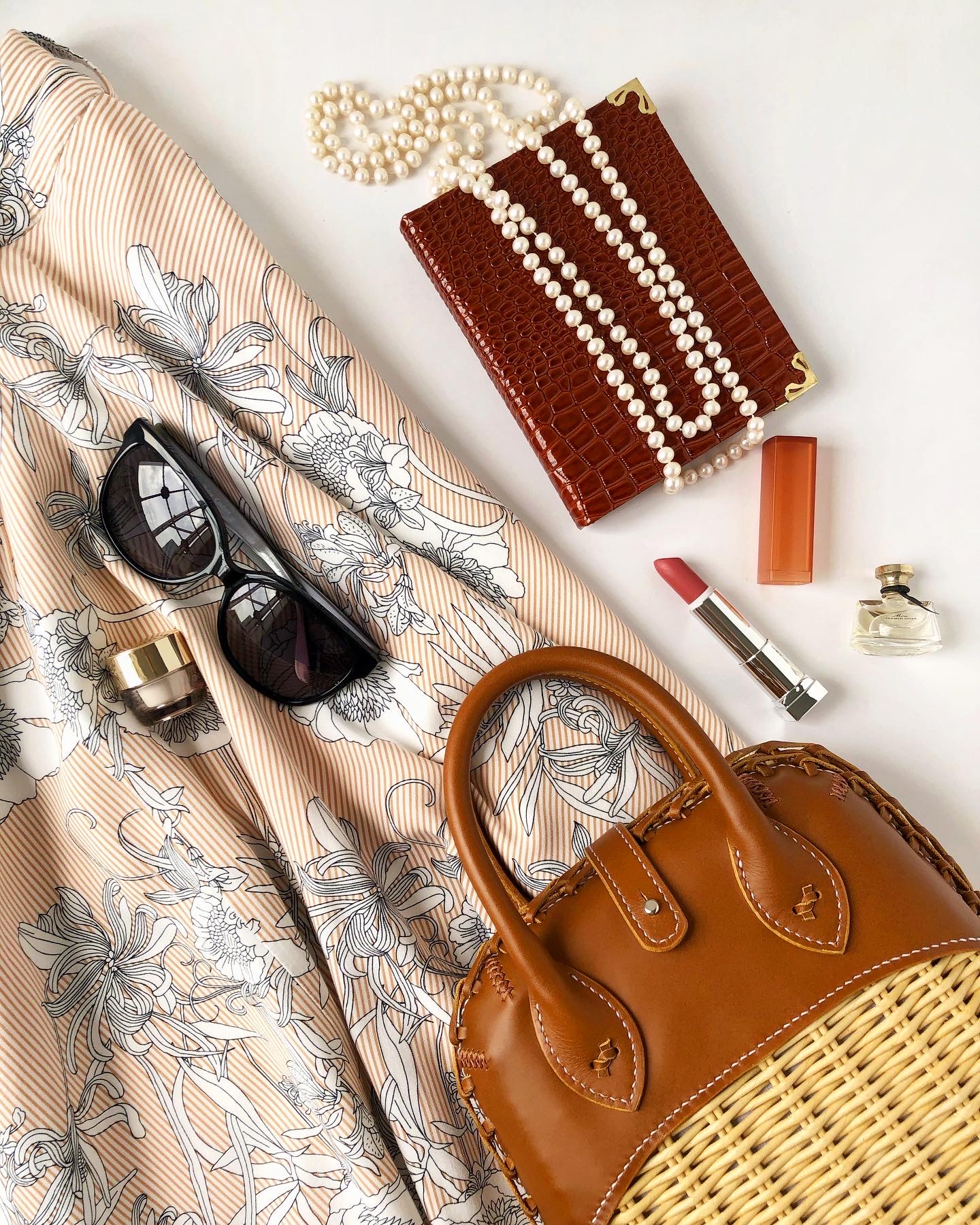 Luxury summer straw wicker bag with leather handles - Inspire Uplift