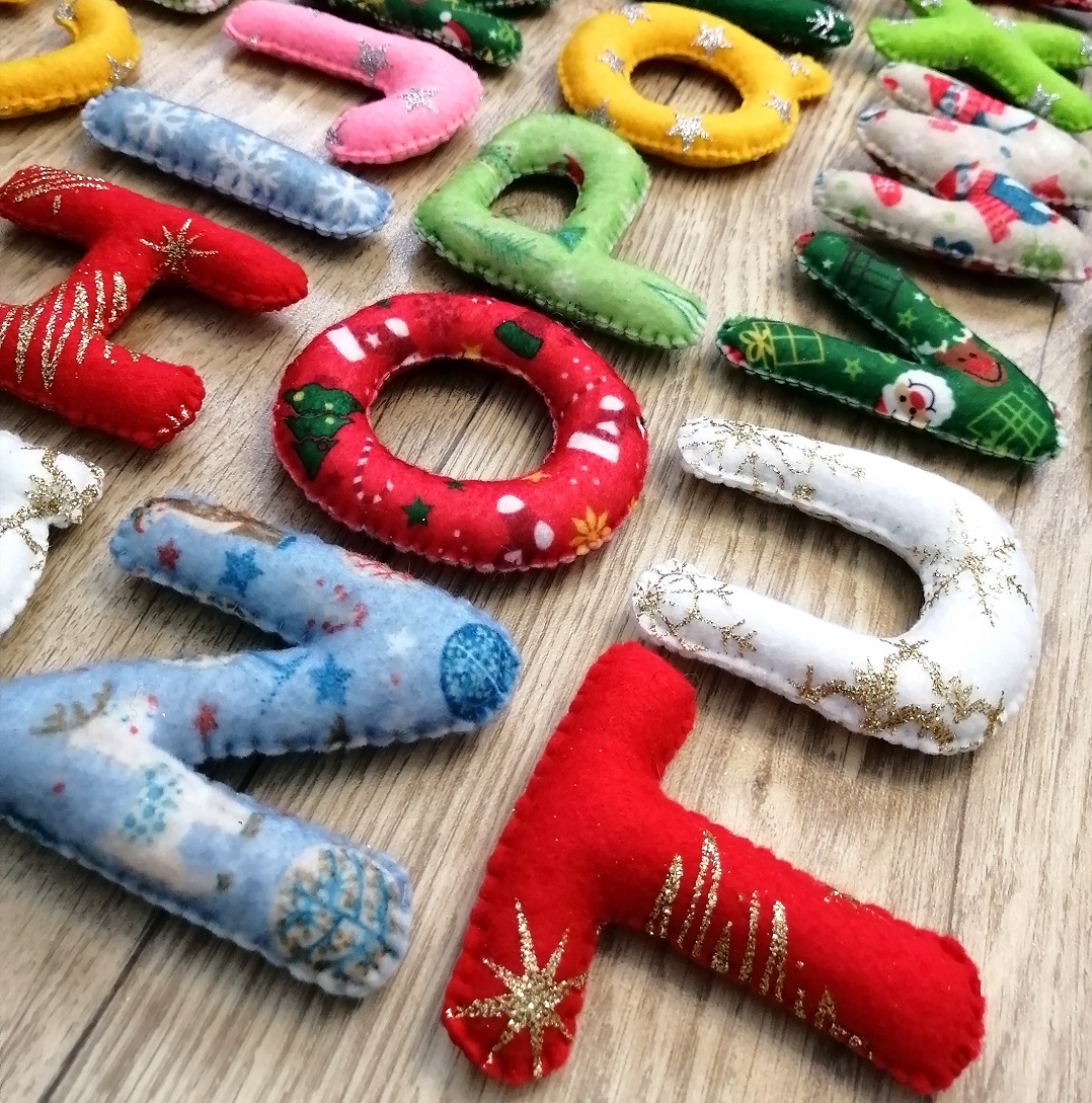 Christmas English Alphabet made of Felt, Alphabet New Year, - Inspire ...