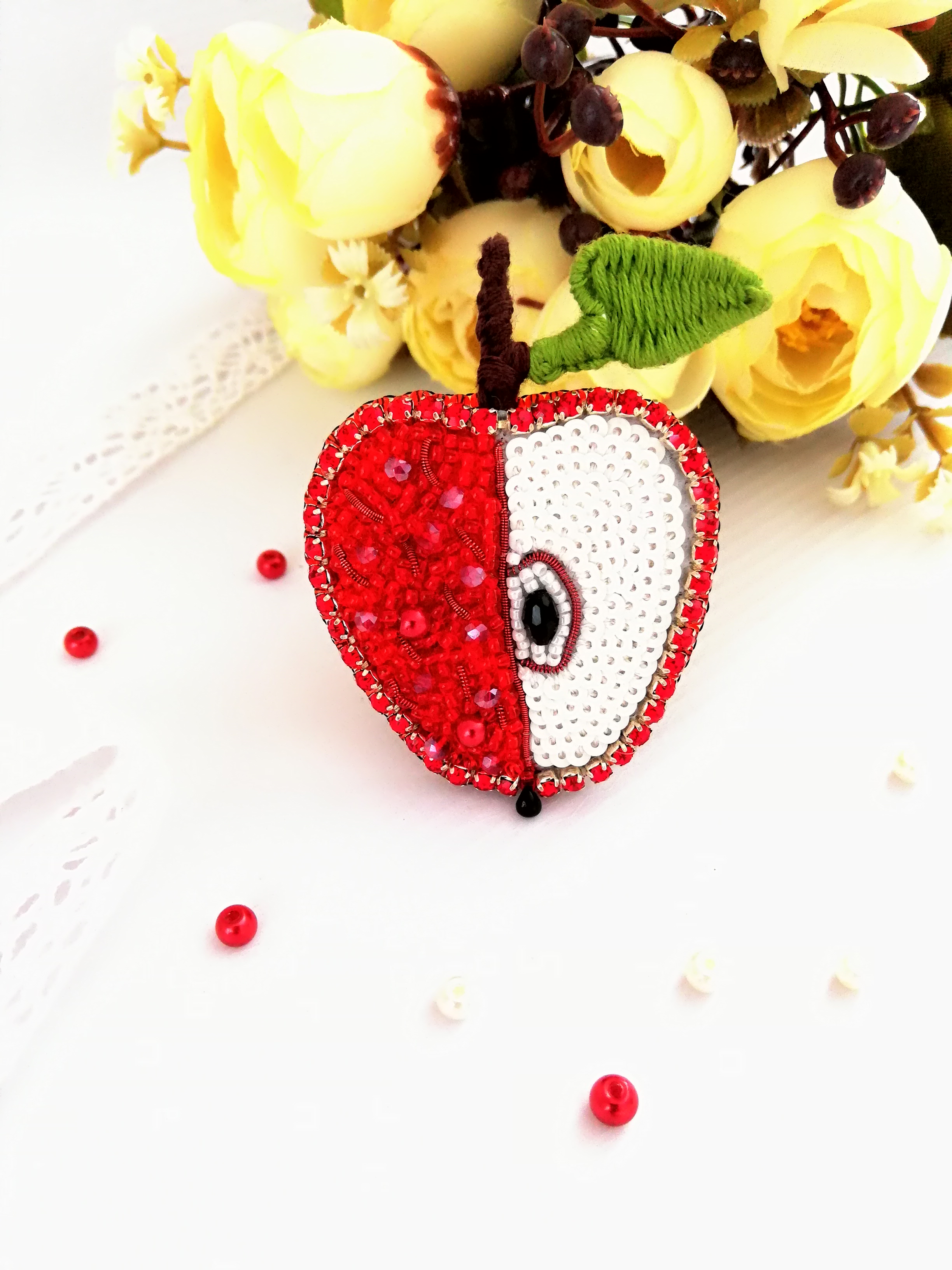 Apple embroidered , beaded brooch , Red green author's jewel | Inspire ...