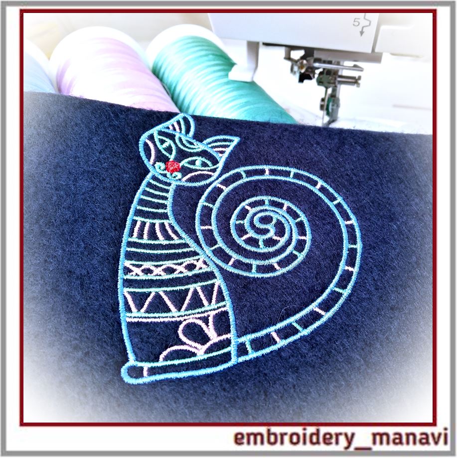 Outline of a cat with body filling pattern. Cat 5. - Inspire Uplift