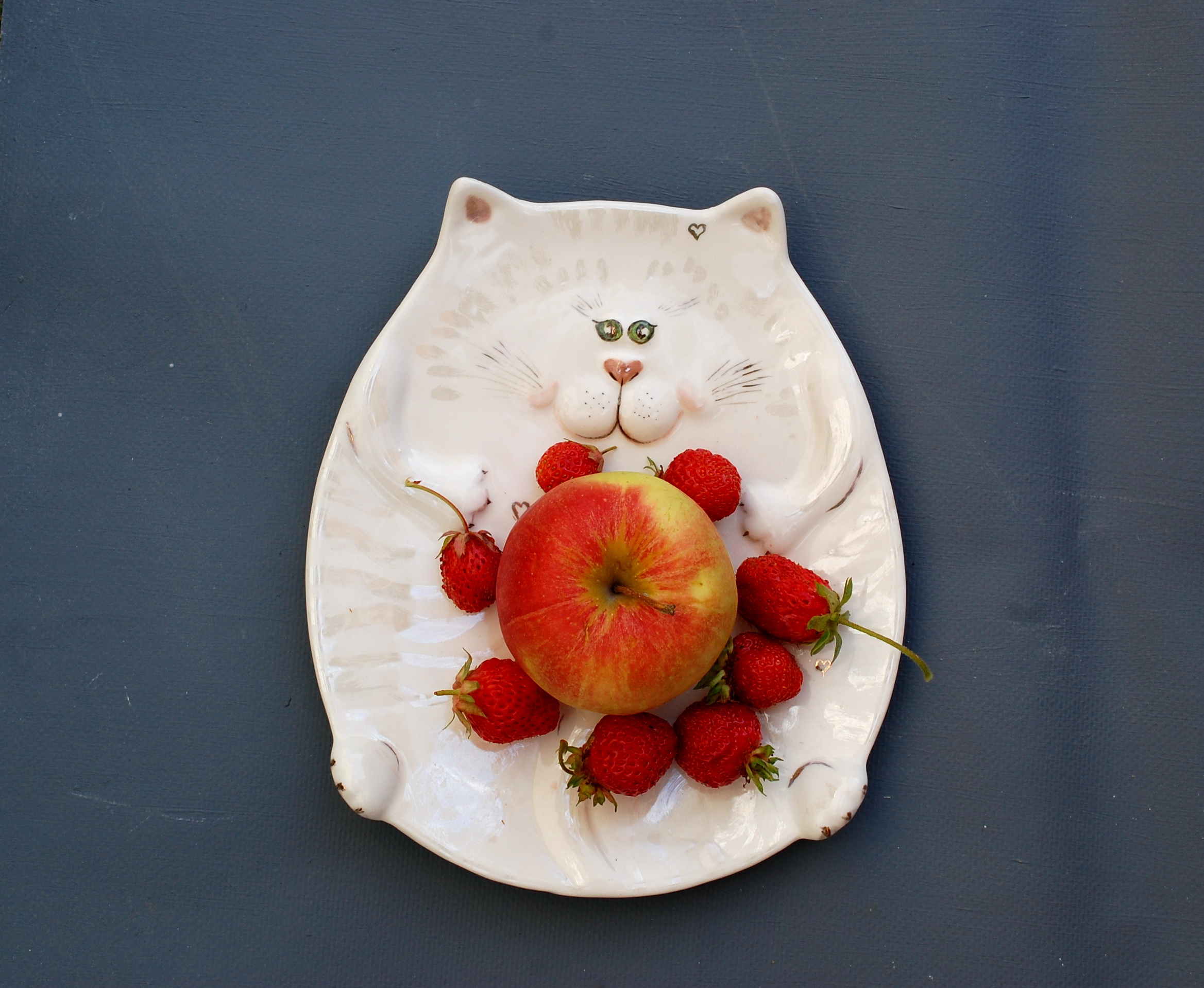 White Cat plate Decorative dish Serving plate Porcelain Frui - Inspire ...