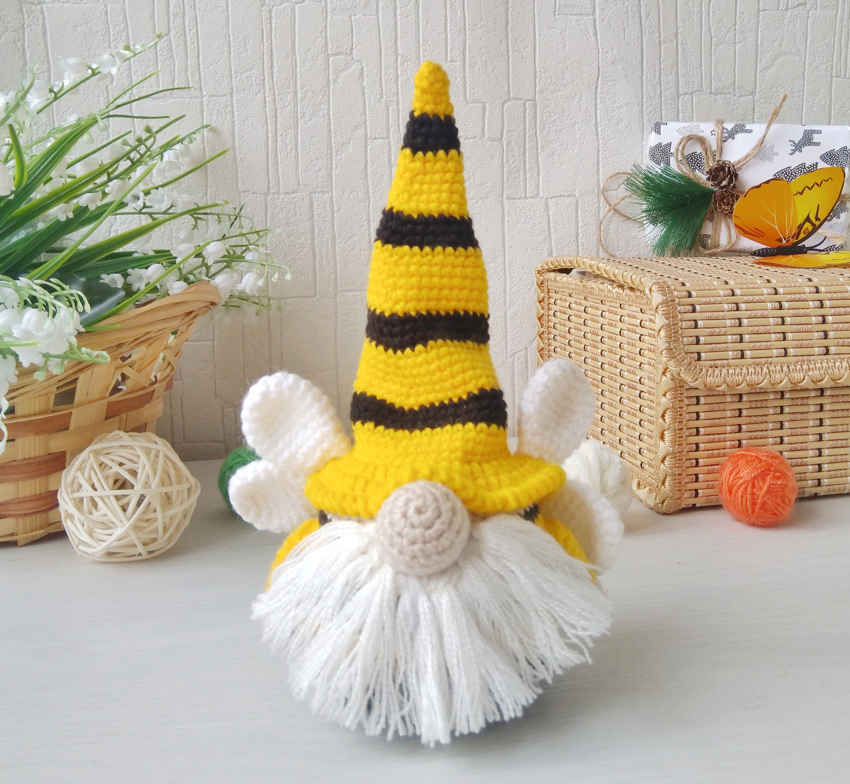 Bee Gnome, Spring Gnome, Yellow Gnome, Summer Tray Décor, Cu - Inspire ...