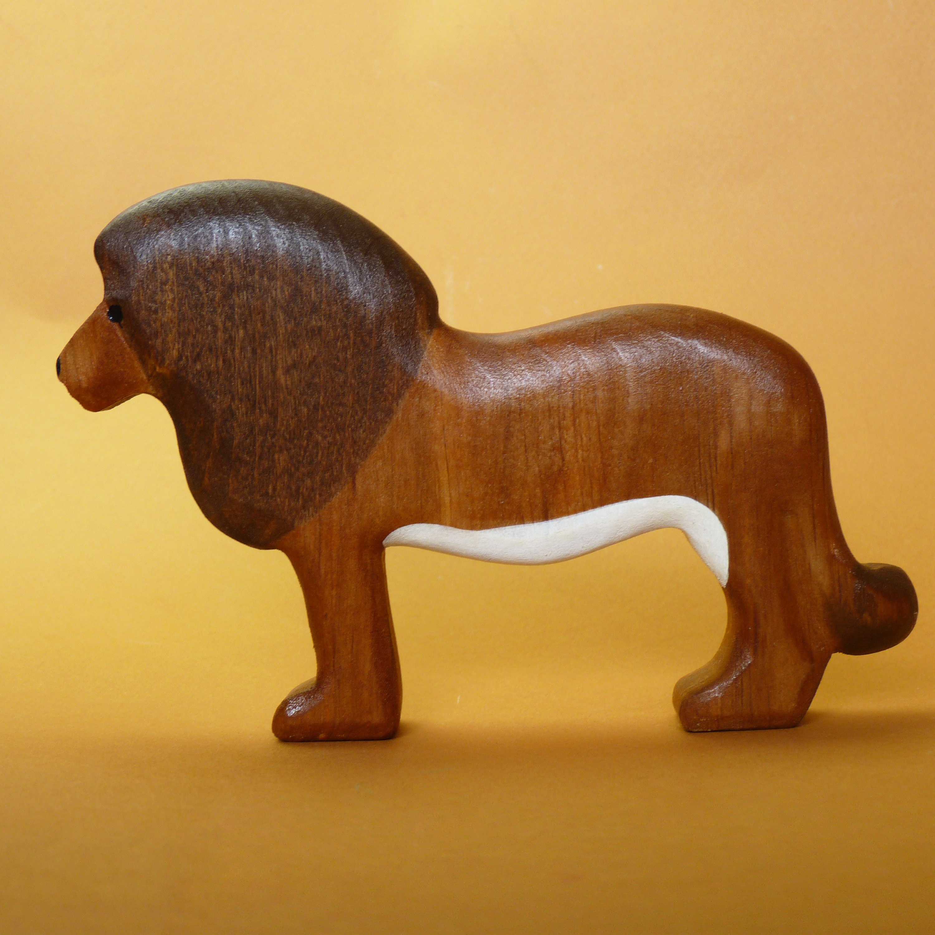 Wooden lion figurine - Lion toy - Wooden animals - Wooden to - Inspire ...