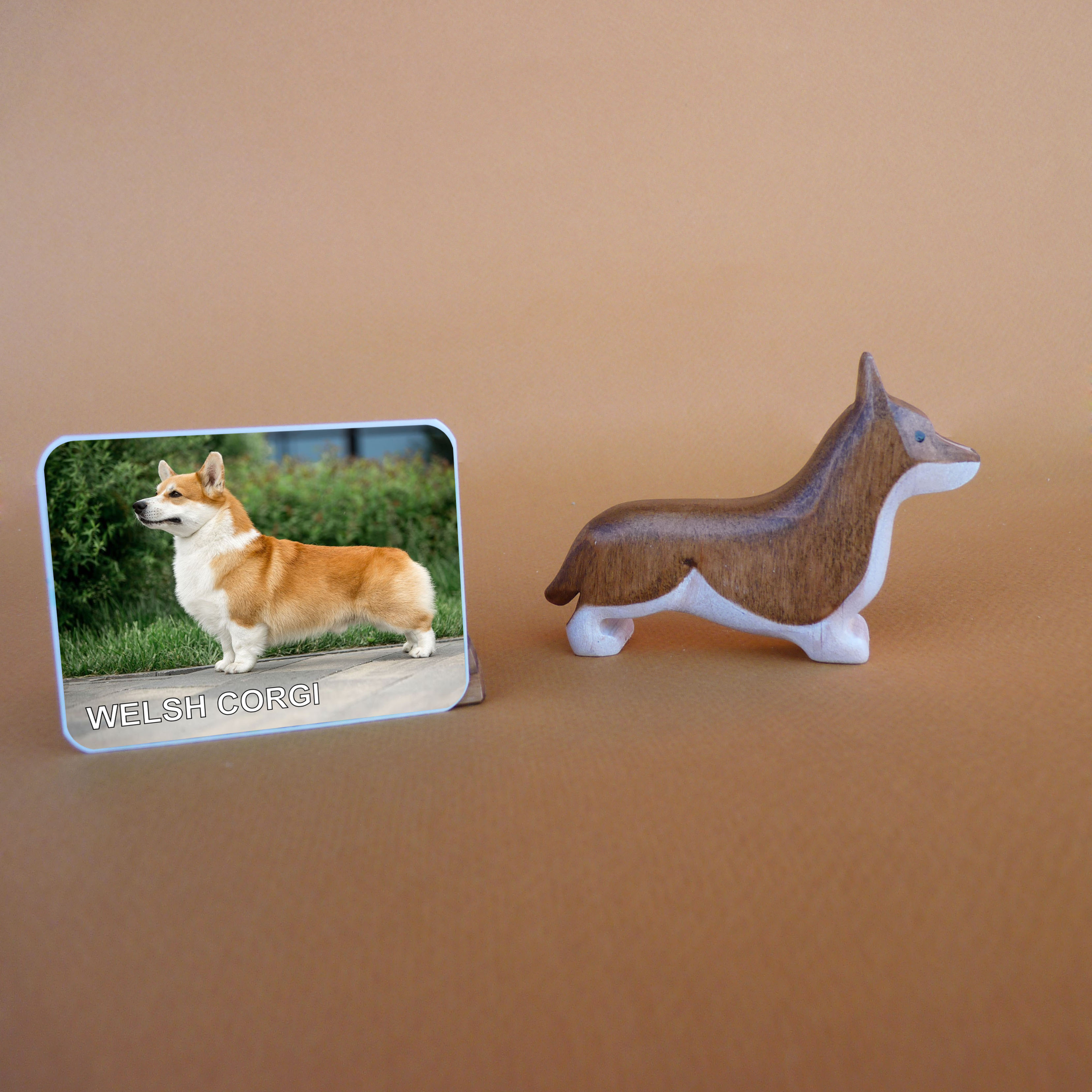 Wooden corgi toy - Corgi figurine - Wooden dog toy- Dog toy - Inspire ...