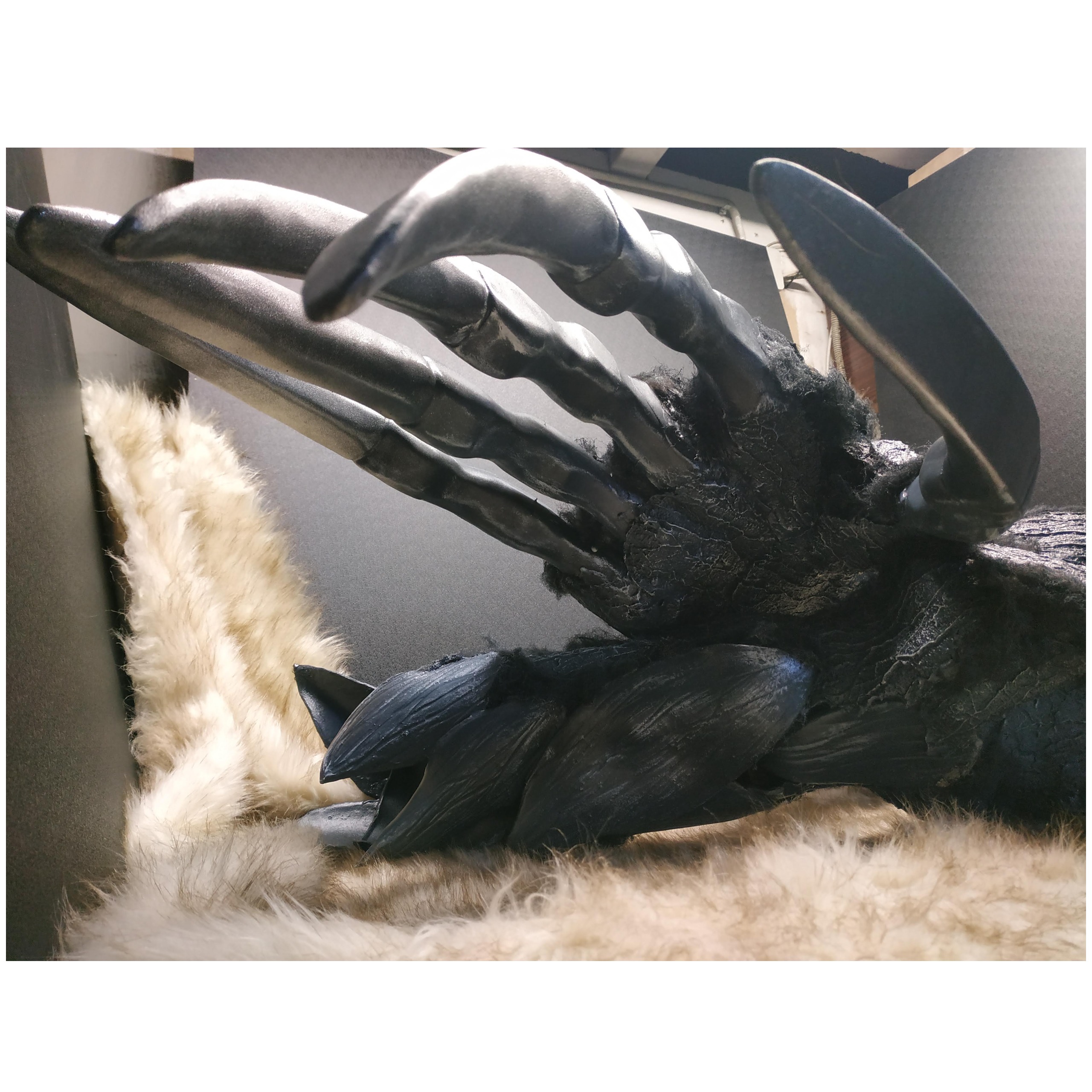 Witcher cosplay - larp weapon - giant monster paws - troll c - Inspire ...