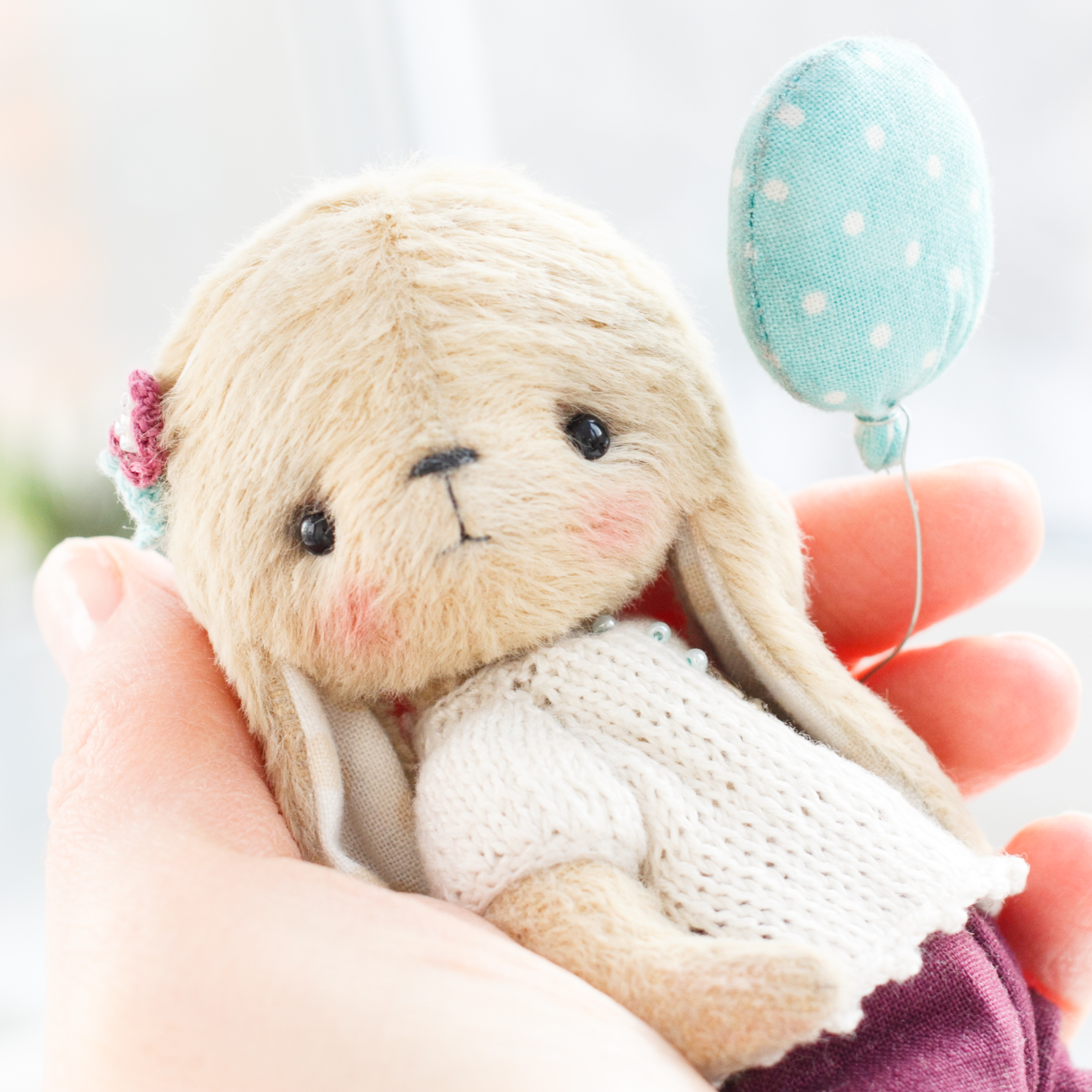 Artist teddy bunny pattern and pants pattern, 12 cm - Inspire Uplift