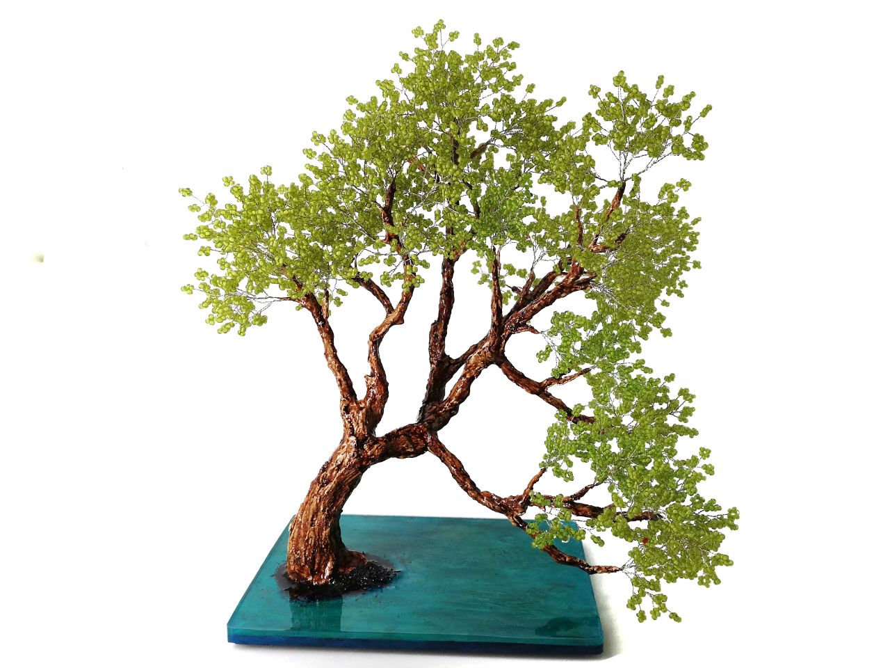 Beaded Wanaka tree (New Zealand) | Inspire Uplift