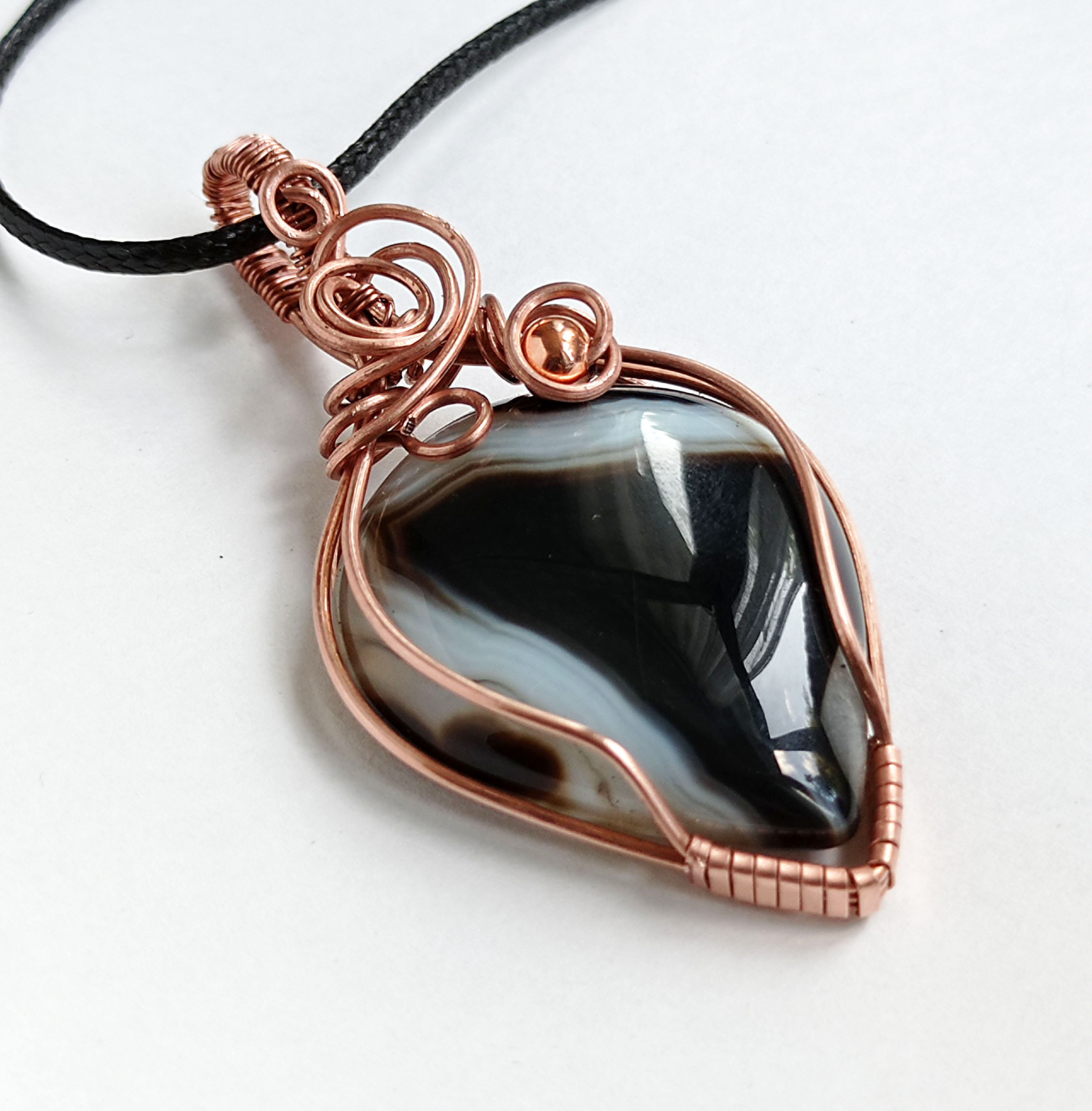Black Agate Wire Pendant, Crazy Wire-braided Agate - Inspire Uplift