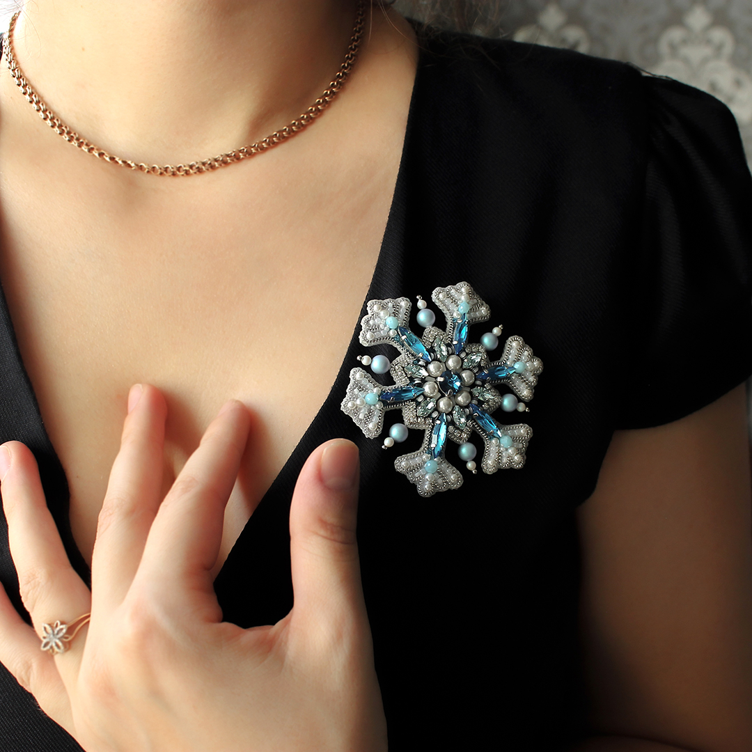 Snowflake Brooch Pin Handmade. Embroidered Brooch. Christmas - Inspire ...