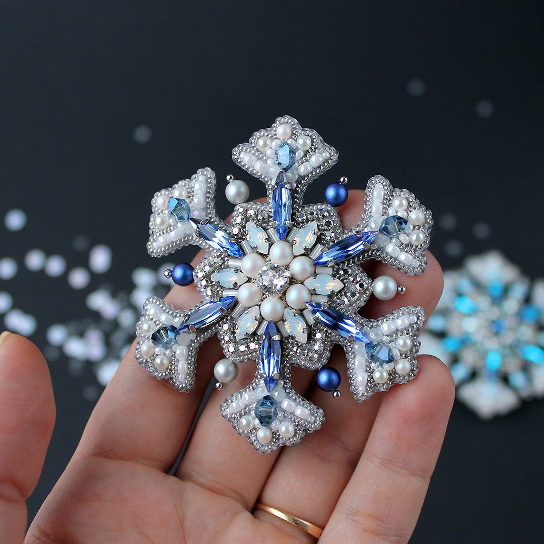 Snowflake Brooch Pin Handmade. Embroidered Brooch. Christmas | Inspire ...