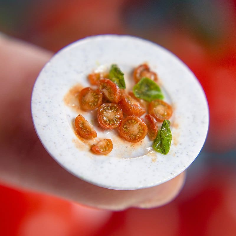 TUTORIAL Miniature polymer clay half tomato cane | Miniature - Inspire ...