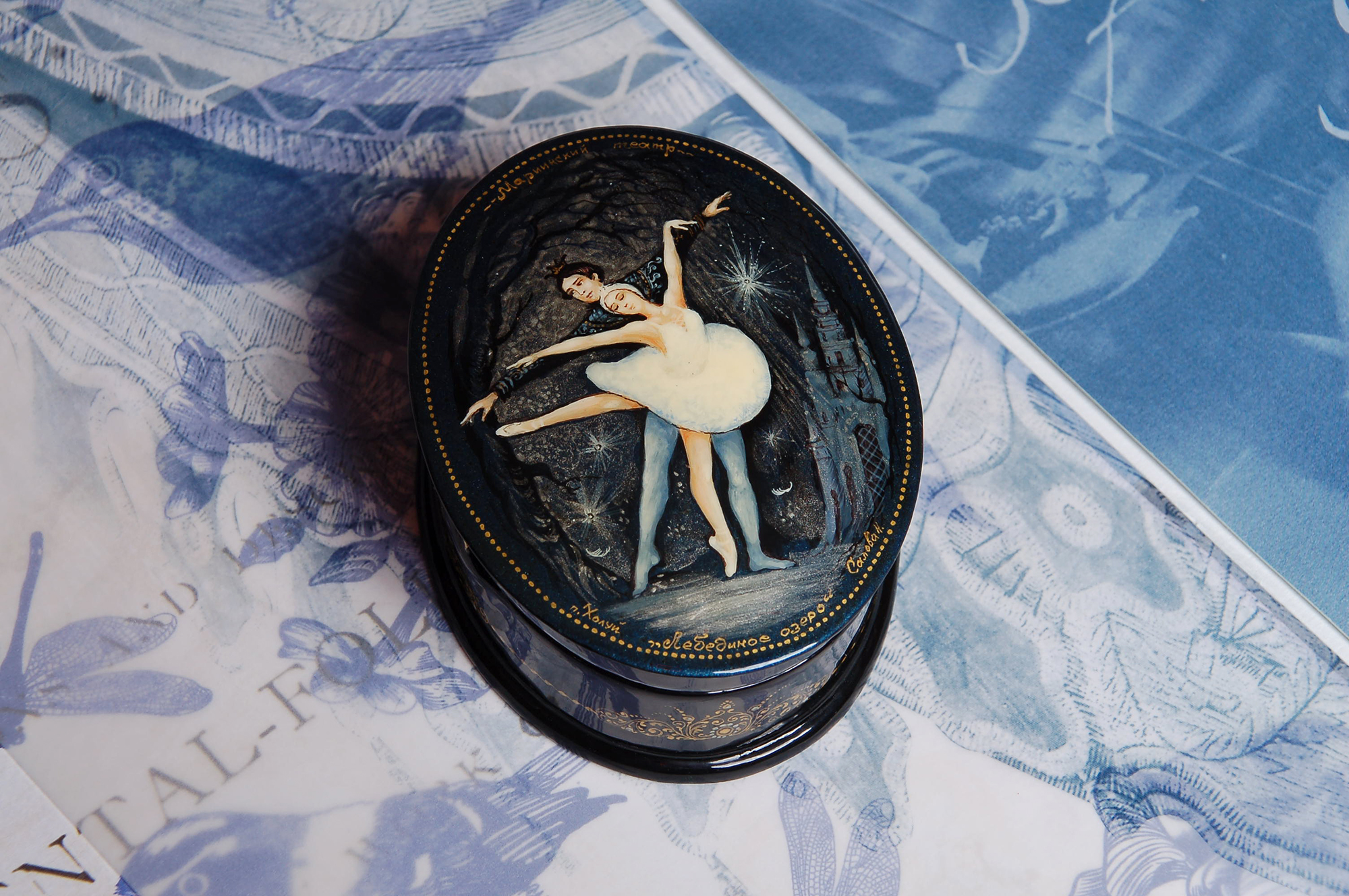 Swan Lake ballet lacquer box gift painting art | Inspire Uplift
