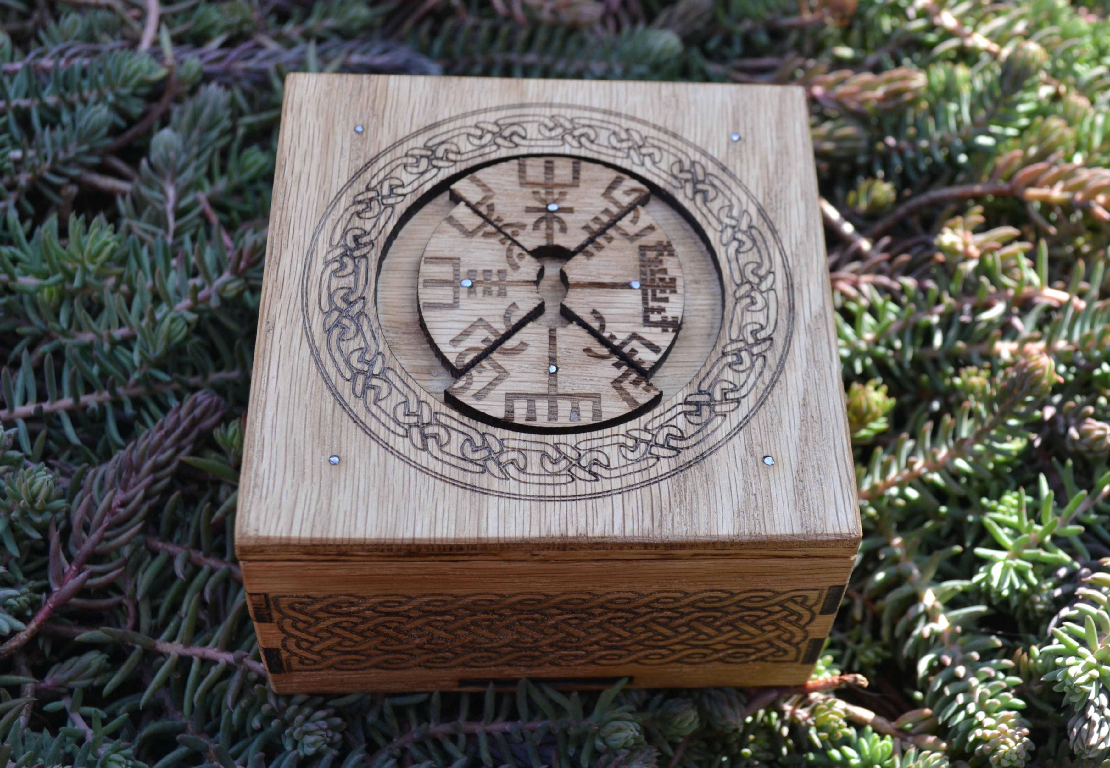 Viking wooden box with Vegvisir. Viking Secret Box. Hidden l - Inspire ...