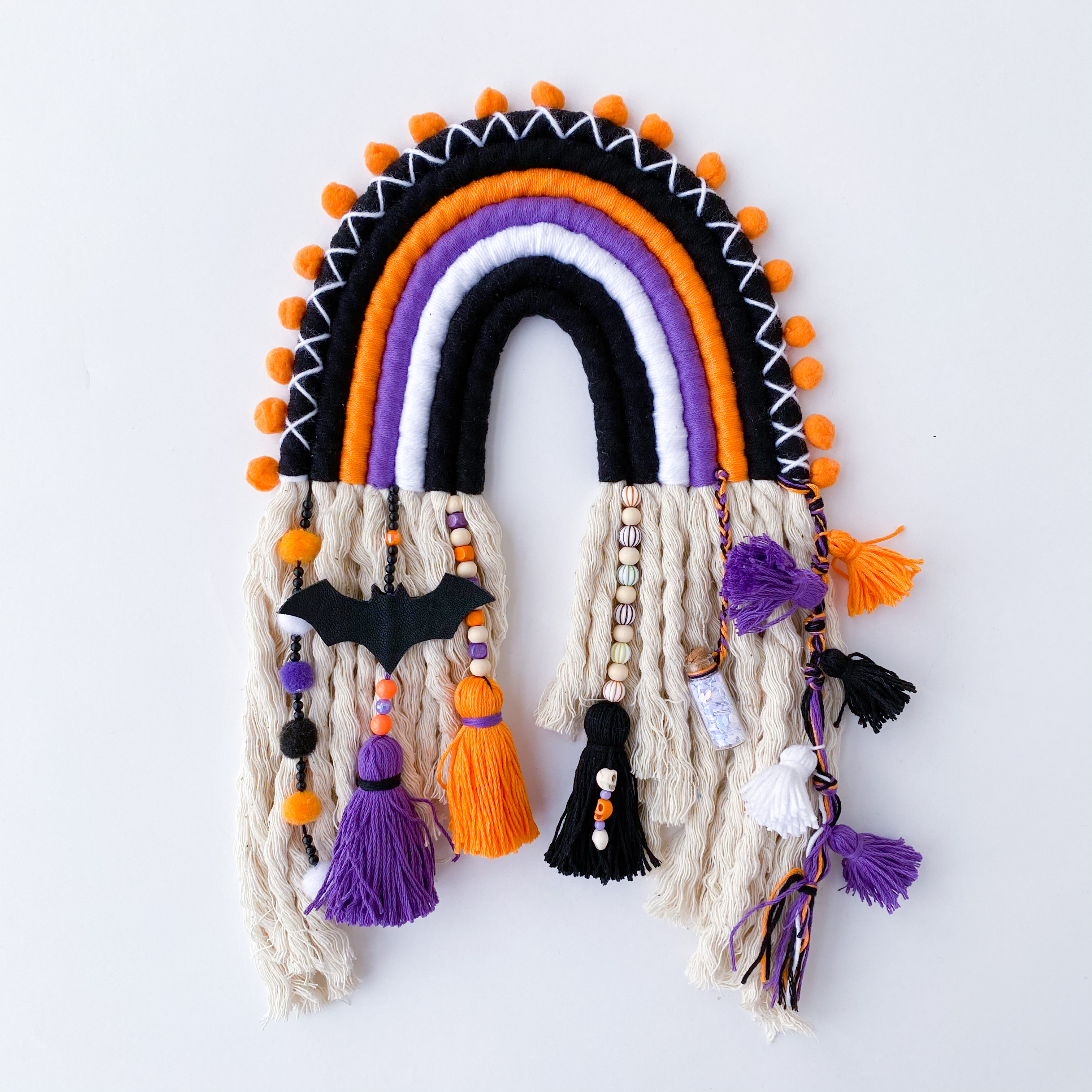 Halloween wall decor, Macrame rainbow wall hanging, Funny Ha | Inspire ...