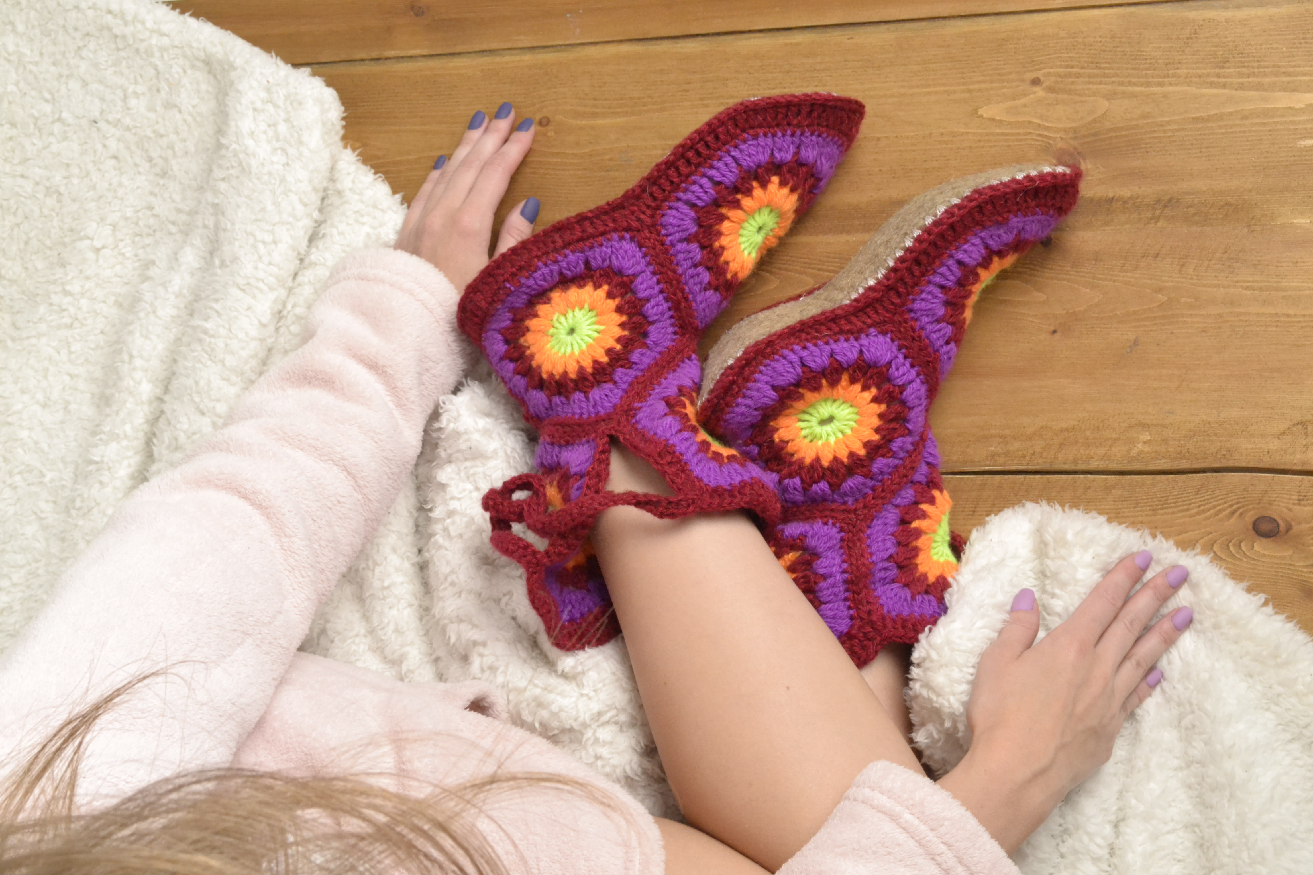 crocheted warm socks, Woolen cute socks, Winter long knee so | Inspire ...