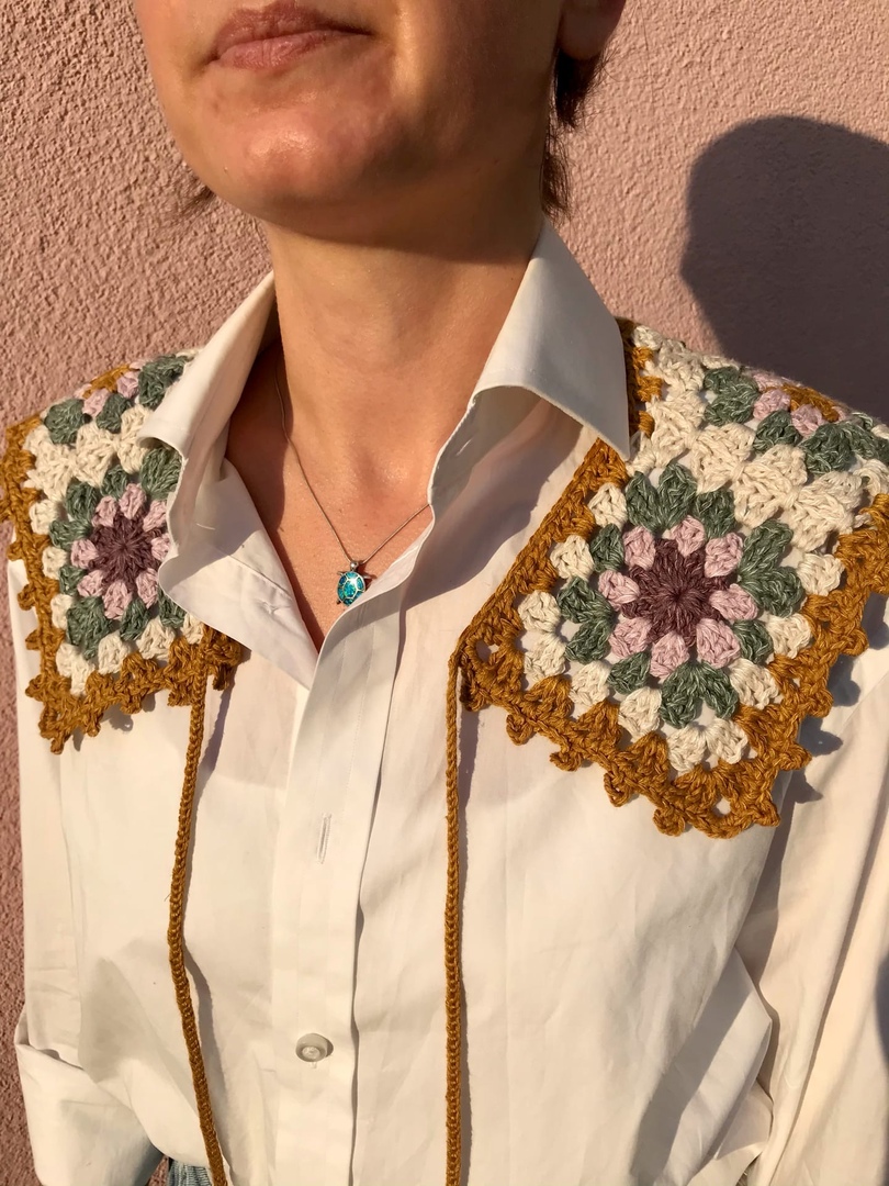 Crocheted cotton collar in granny square technique - Inspire Uplift