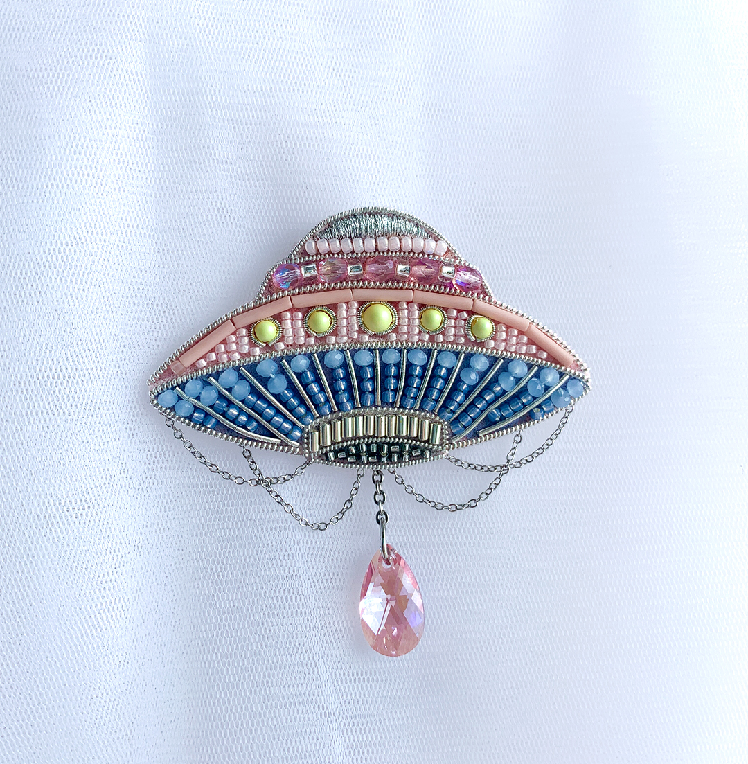UFO brooch pin, UFO jewelry, Space brooch, Alien brooch, UFO - Inspire ...