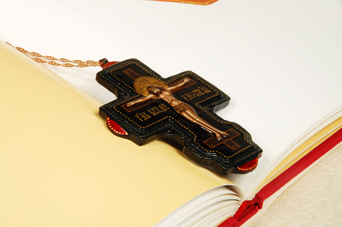 Hand-painted cross icon pendant Crucifix religious gift - Inspire Uplift