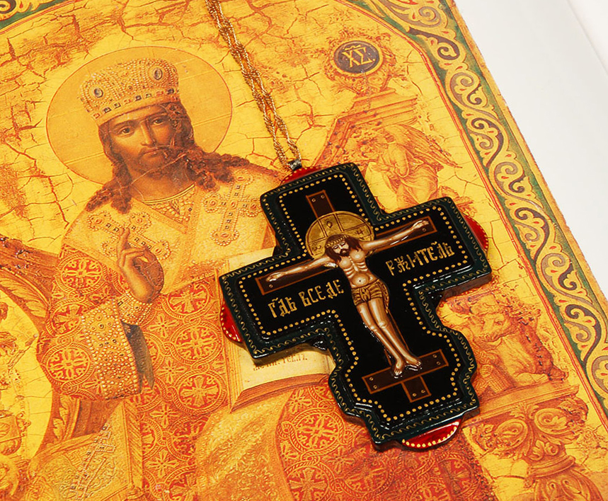 Hand-painted cross icon pendant Crucifix religious gift - Inspire Uplift