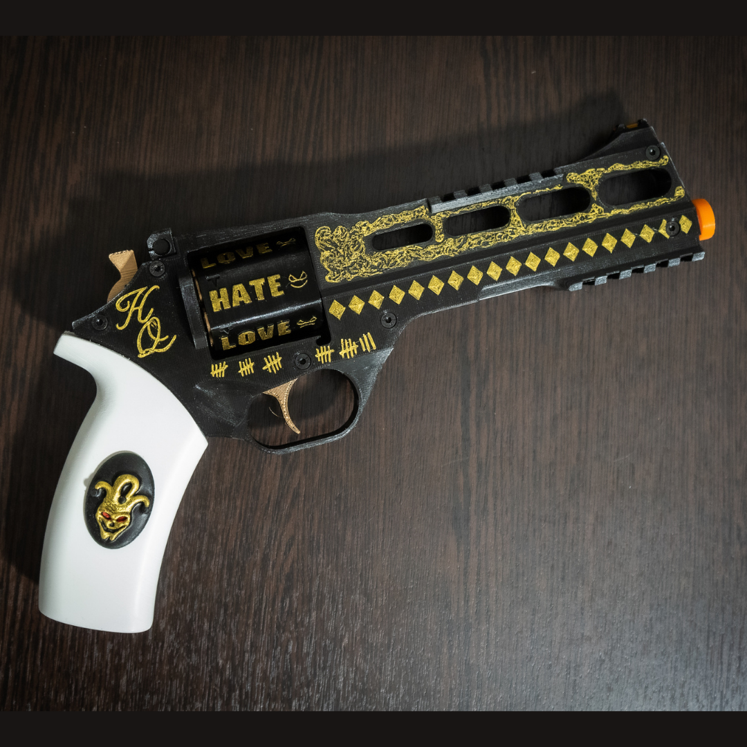 Revolver Harley Quinn - Inspire Uplift