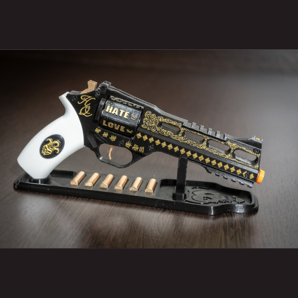 Revolver Harley Quinn - Inspire Uplift