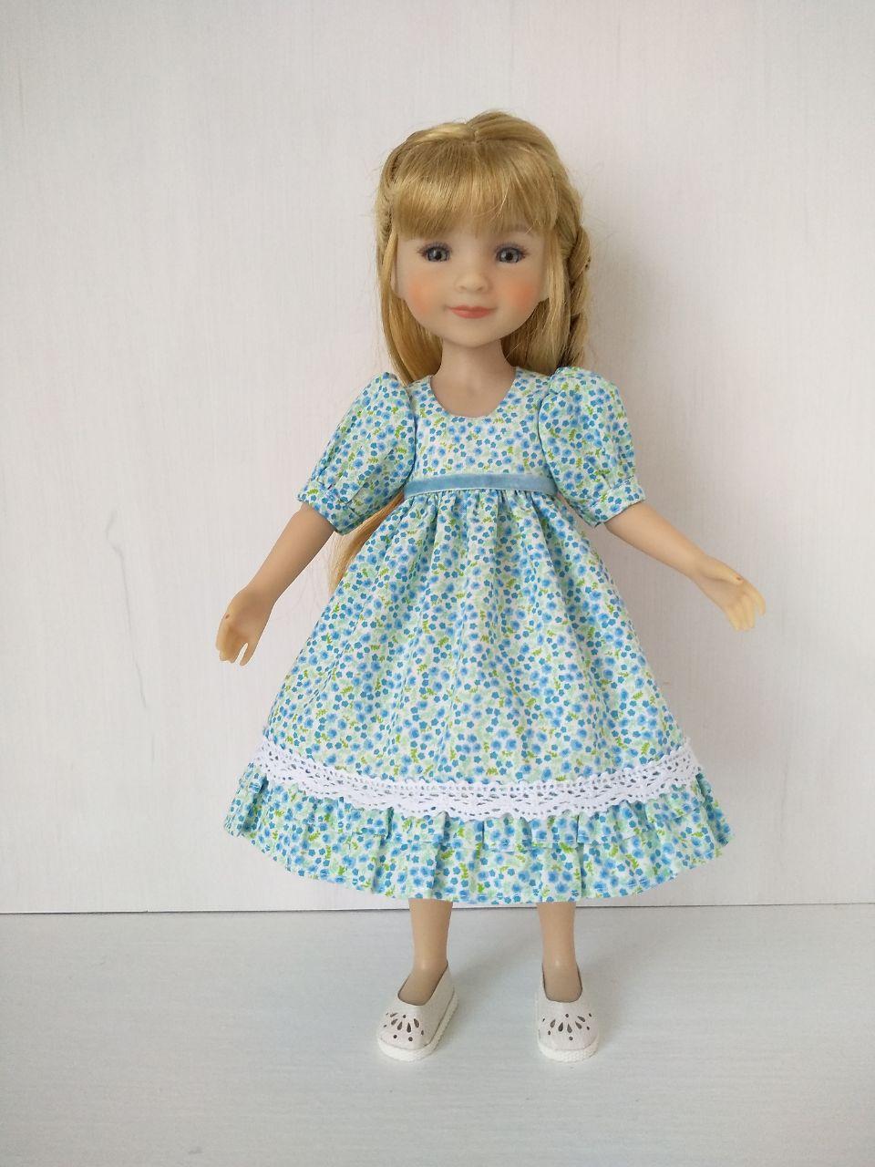 Ruby Red Fashion Friends pattern - Inspire Uplift