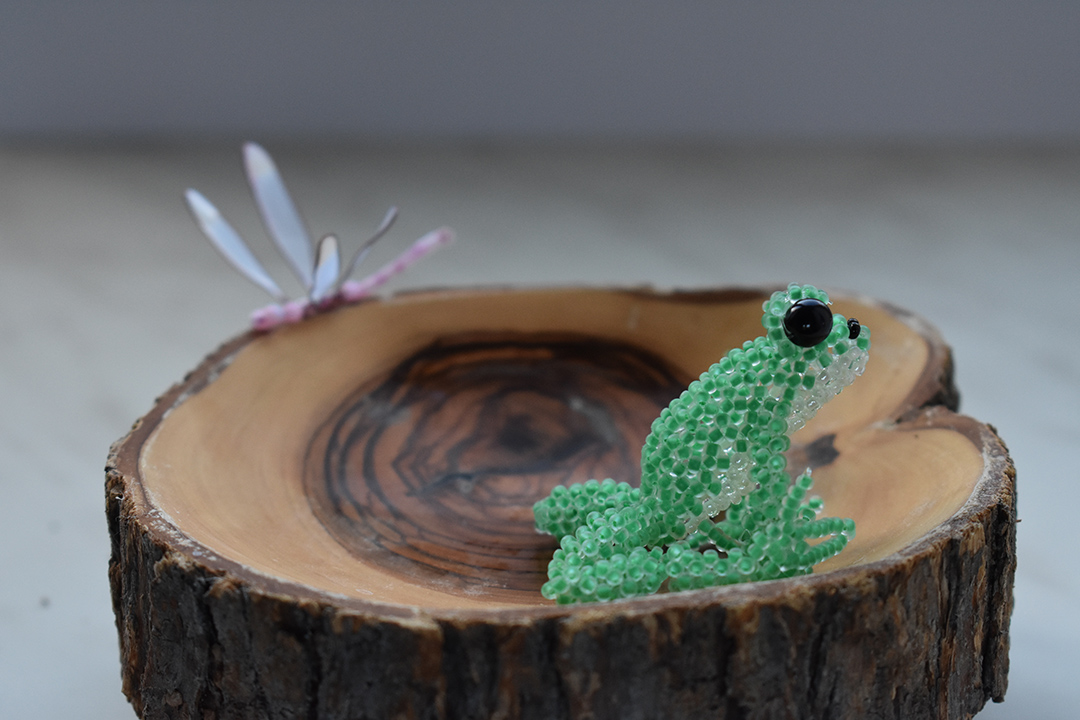 Green beaded frog, Beading instructions for beginners, beadi - Inspire Uplift