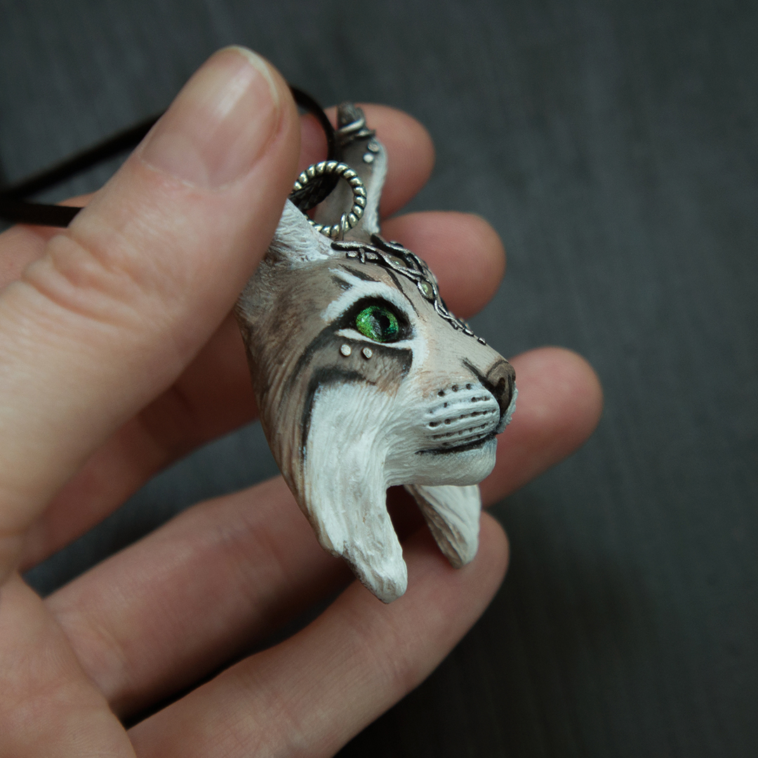 Fantasy cat Lynx trot bobcat wildcat pendant forest cat neck - Inspire ...