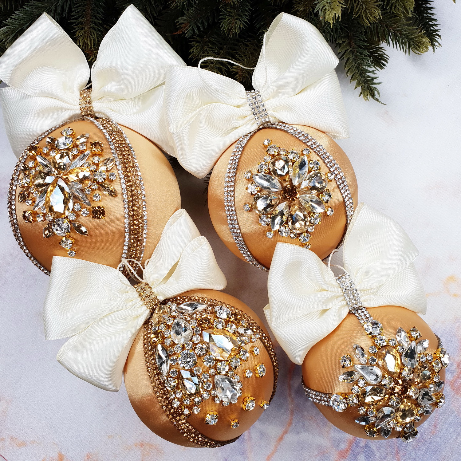 Christmas rhinestones ornaments, Handmade balls, Xmas decora - Inspire ...