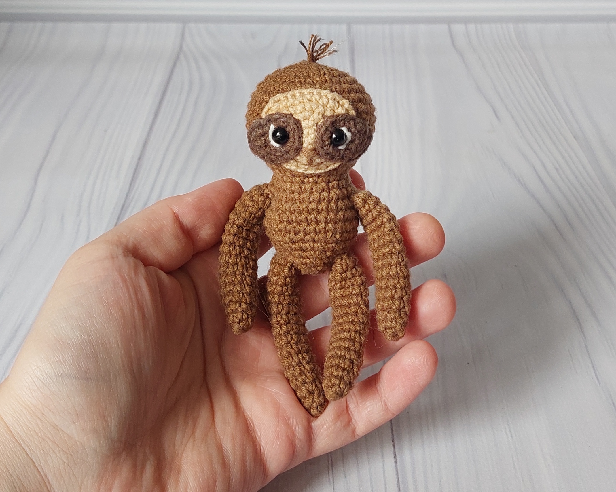 Oliver sloth plushie - Inspire Uplift