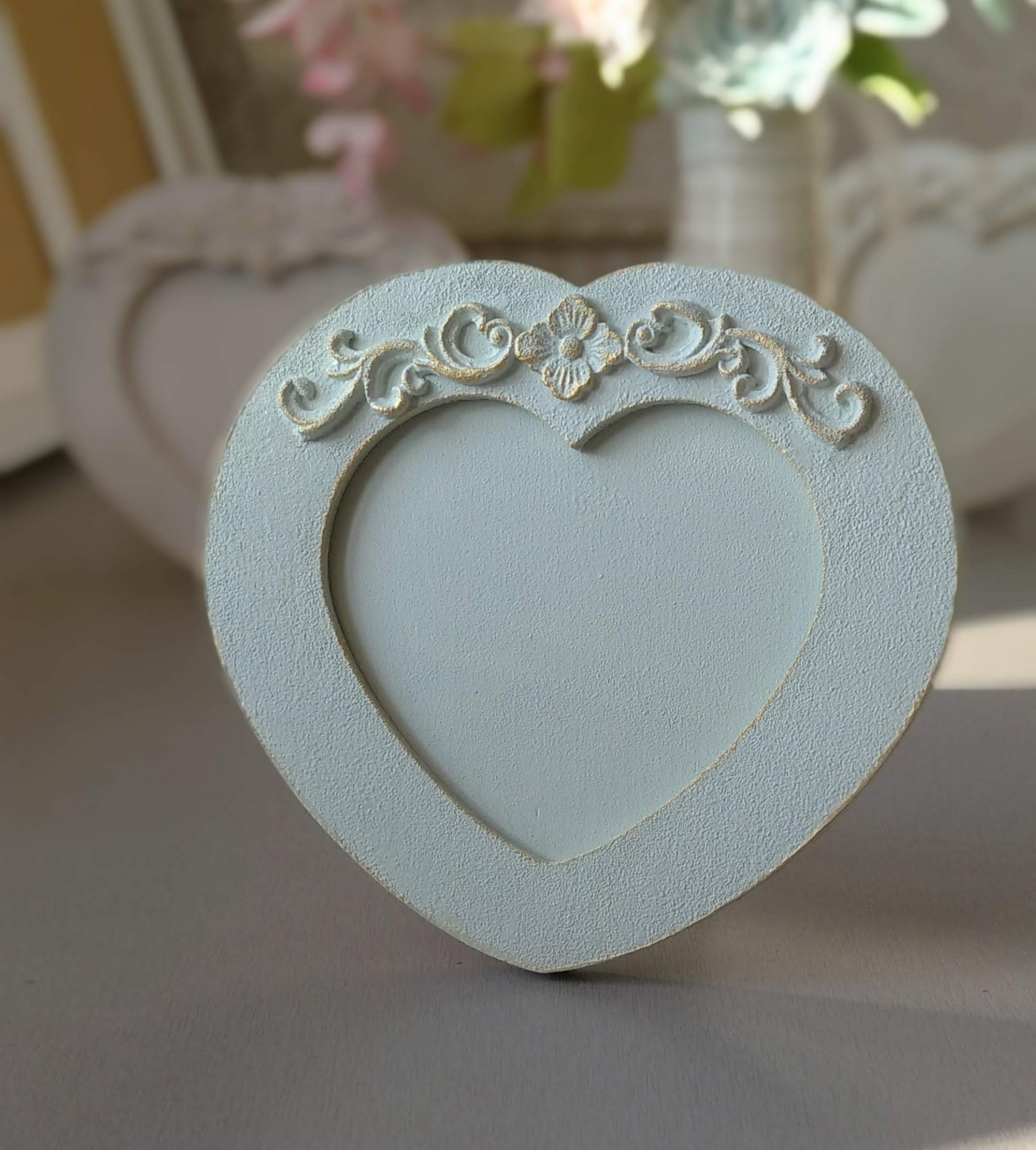 Heart-shaped photo frame Shabby chic Mini picture frame Love - Inspire ...