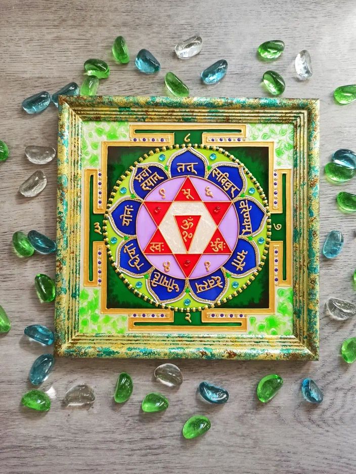 Hand painted Gayatri yantra Saraswati Vedic astrology Yoga - Inspire Uplift