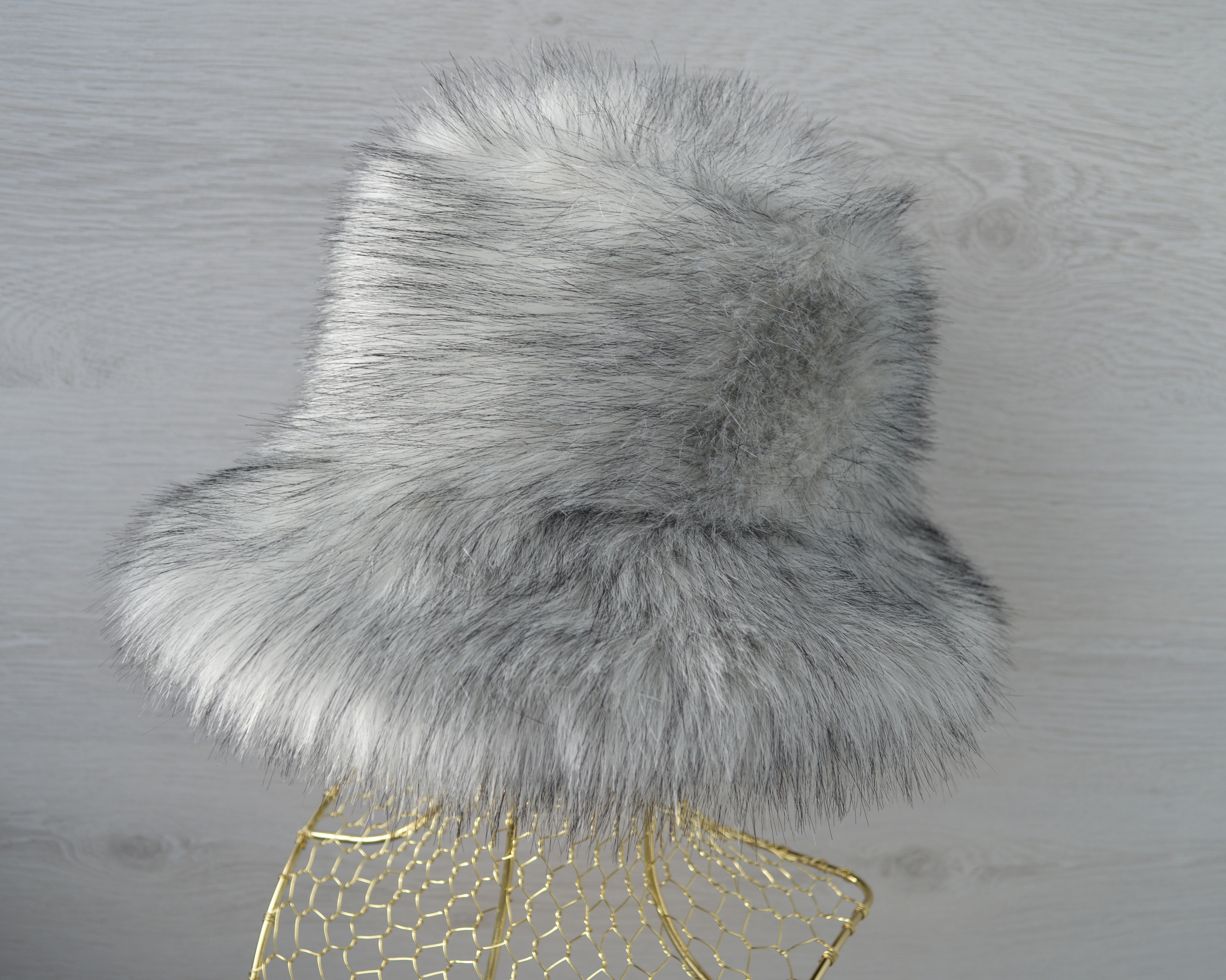 Silvery white arctic fox fur hat. Faux fur bucket hat. Furry - Inspire ...