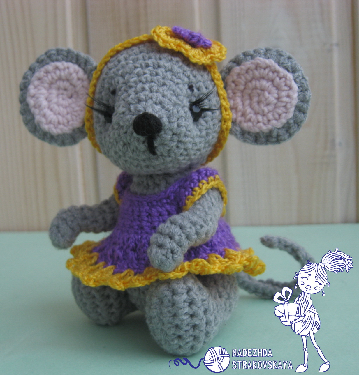 TUTORIAL: Little Mouse Lucy crochet pattern - Inspire Uplift