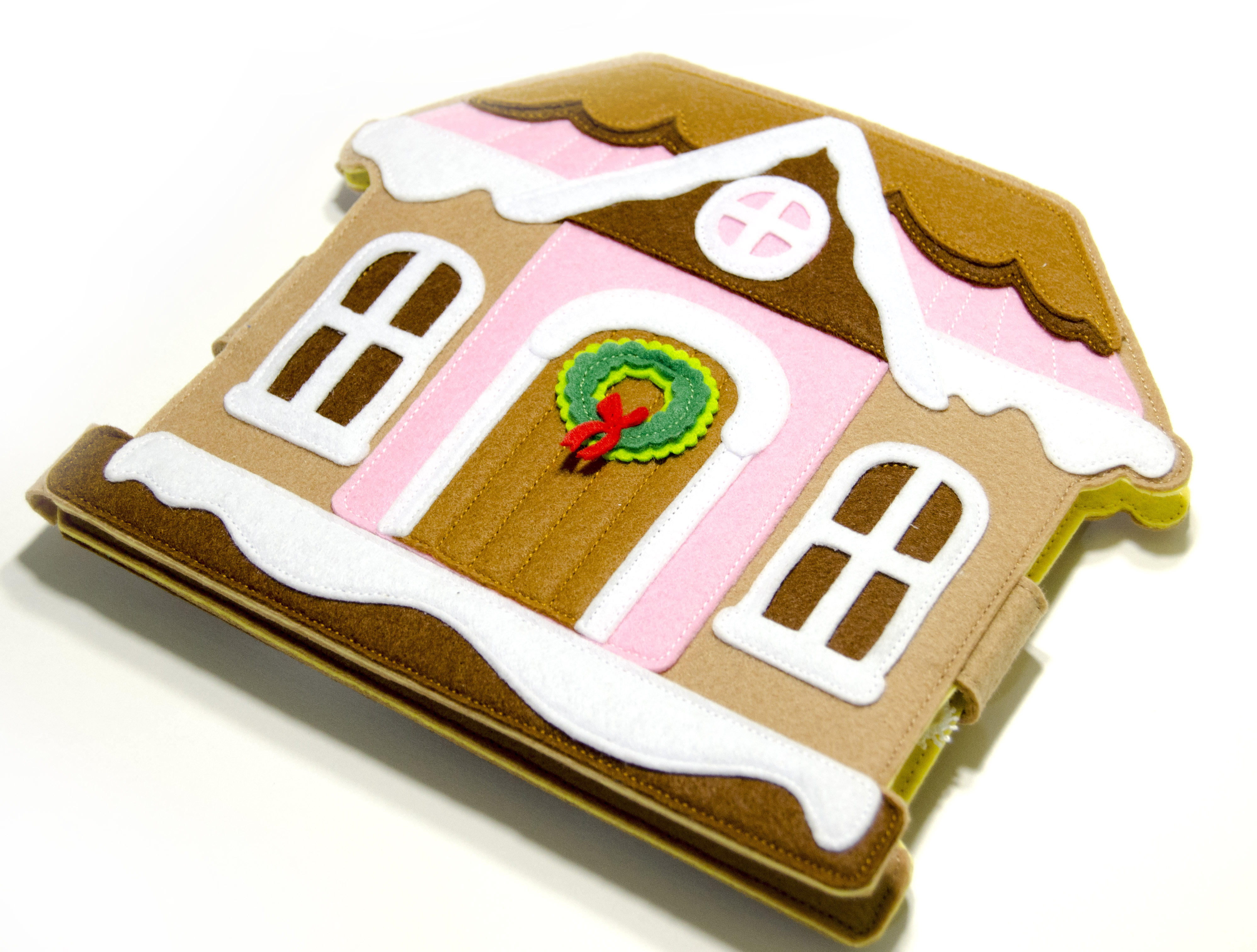 Christmas house with finger puppets. Quiet book - Inspire Uplift