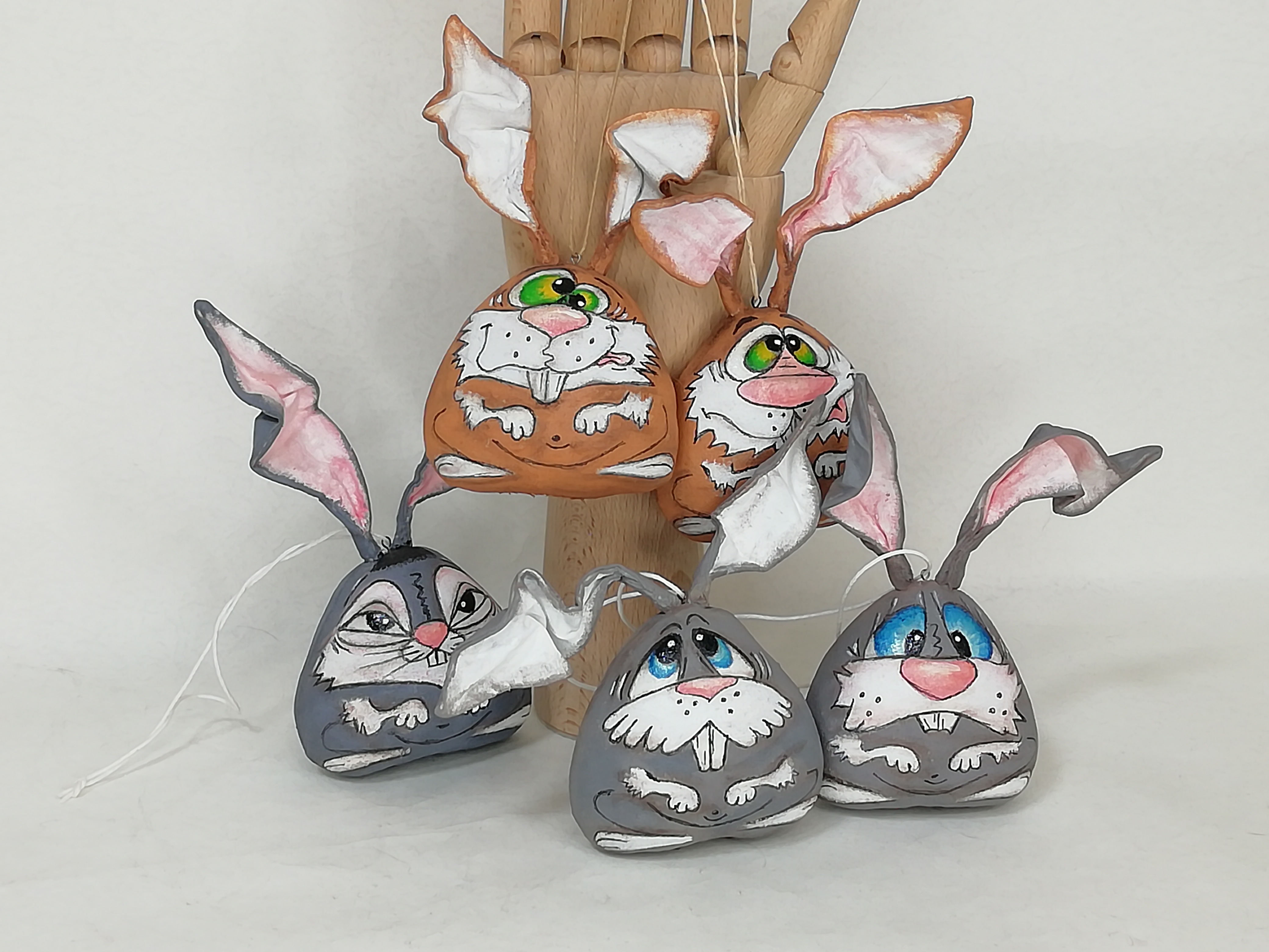 Set of 5 Easter bunny ornaments - Inspire Uplift