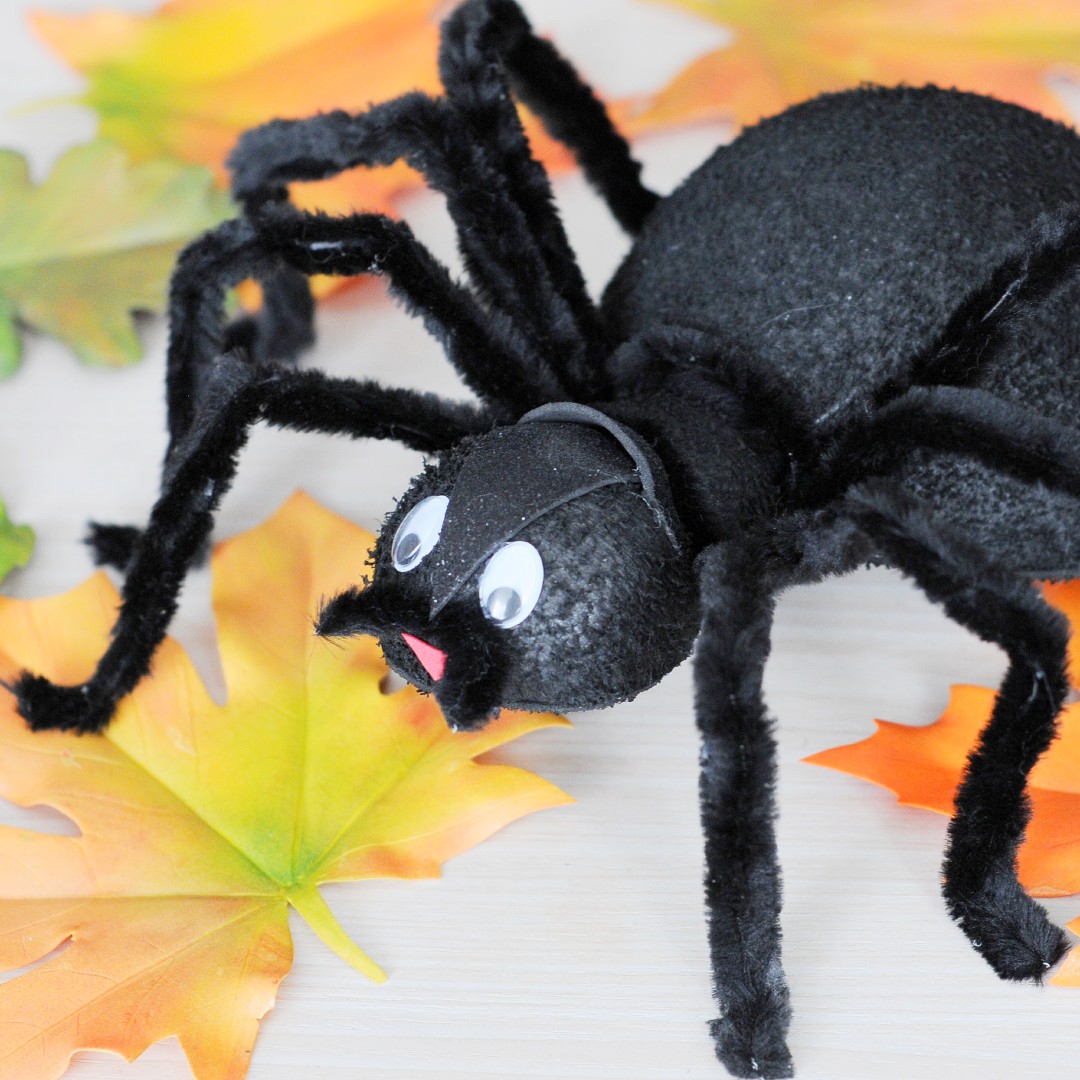 Halloween black spider. Big spooky spider. Horror Halloween - Inspire ...