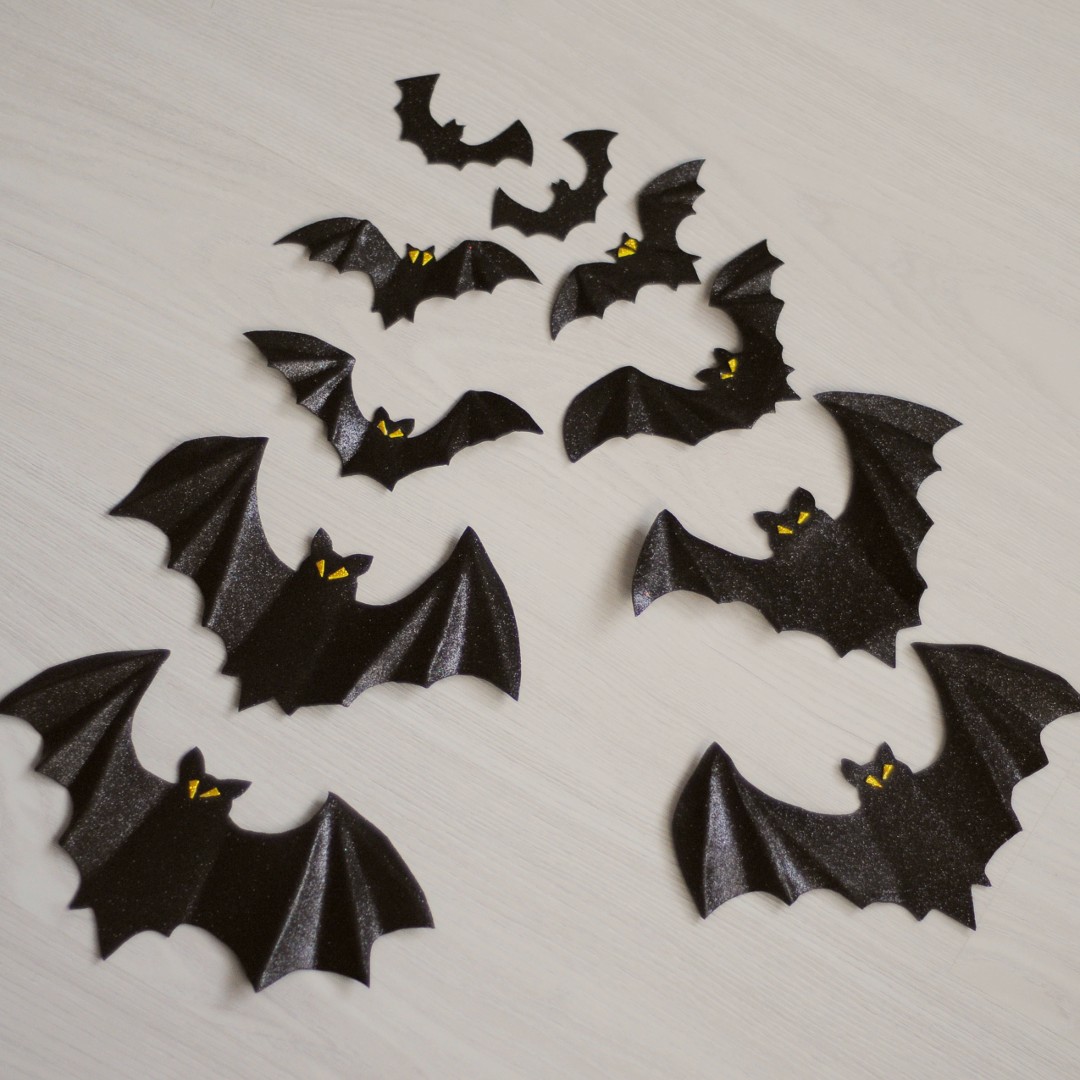 Halloween bats decor for wall or outdoor. Glitter Bats for H | Inspire ...
