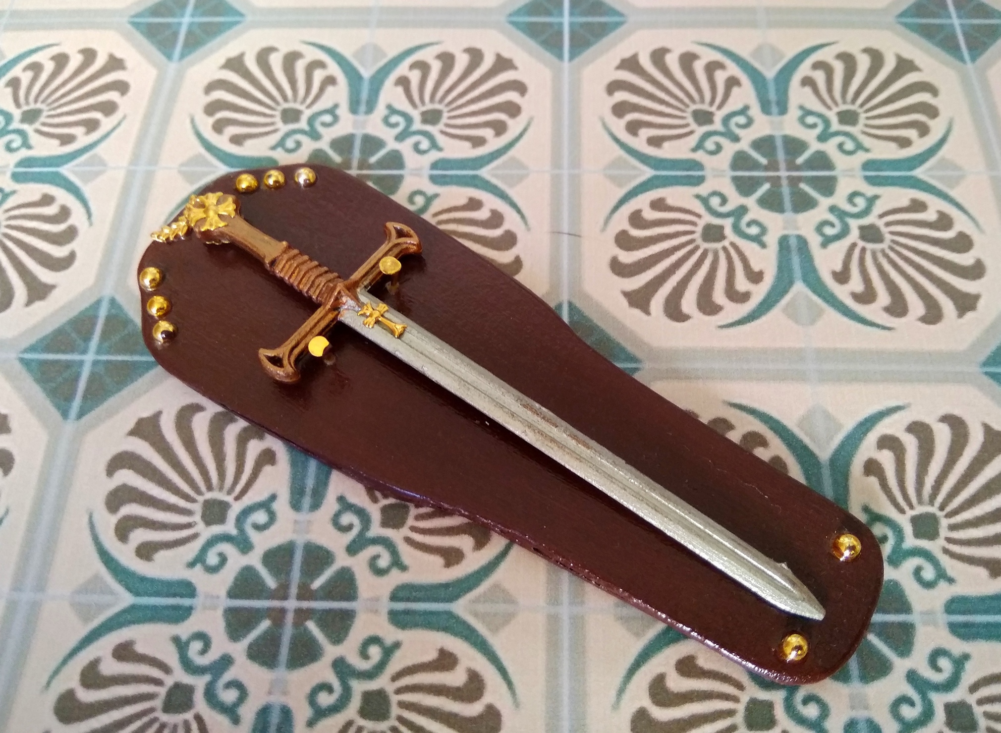 The sword on the stand. Collection weapon. Museum exhibit.1: - Inspire ...