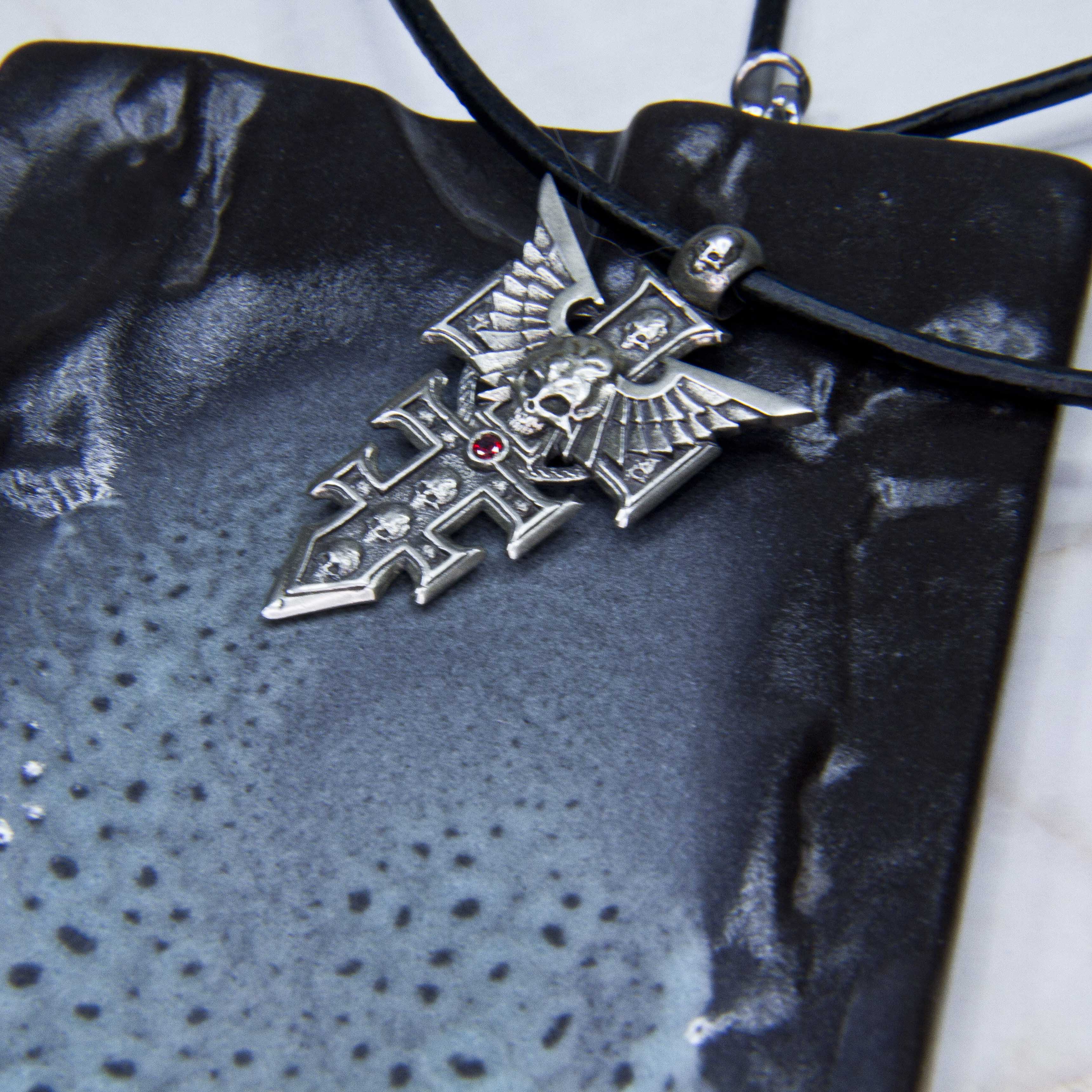 Inquisitorial Rosette / Ordo Malleus Insignia / Warhammer 40 - Inspire ...