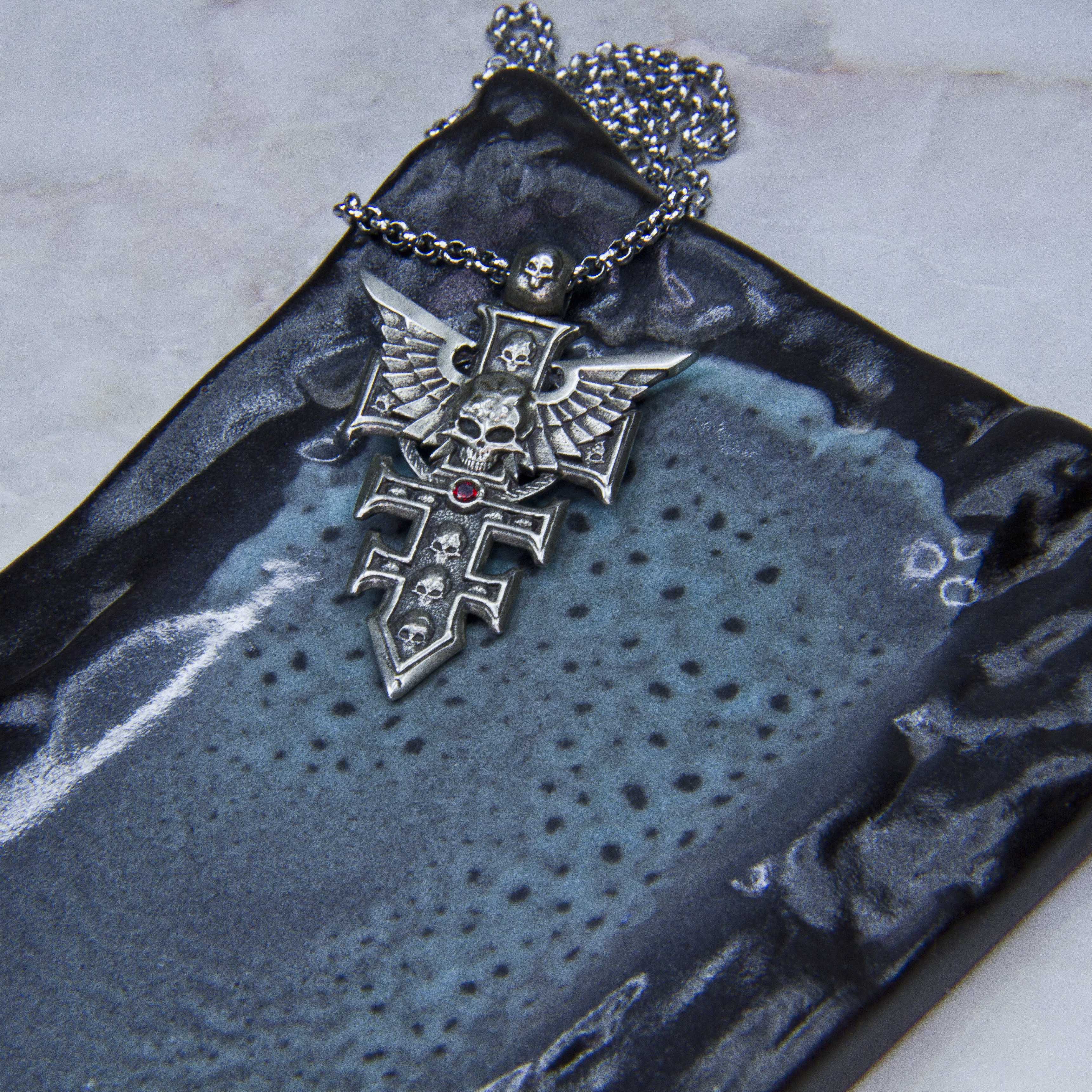 Inquisitorial Rosette / Ordo Malleus Insignia / Warhammer 40 - Inspire ...