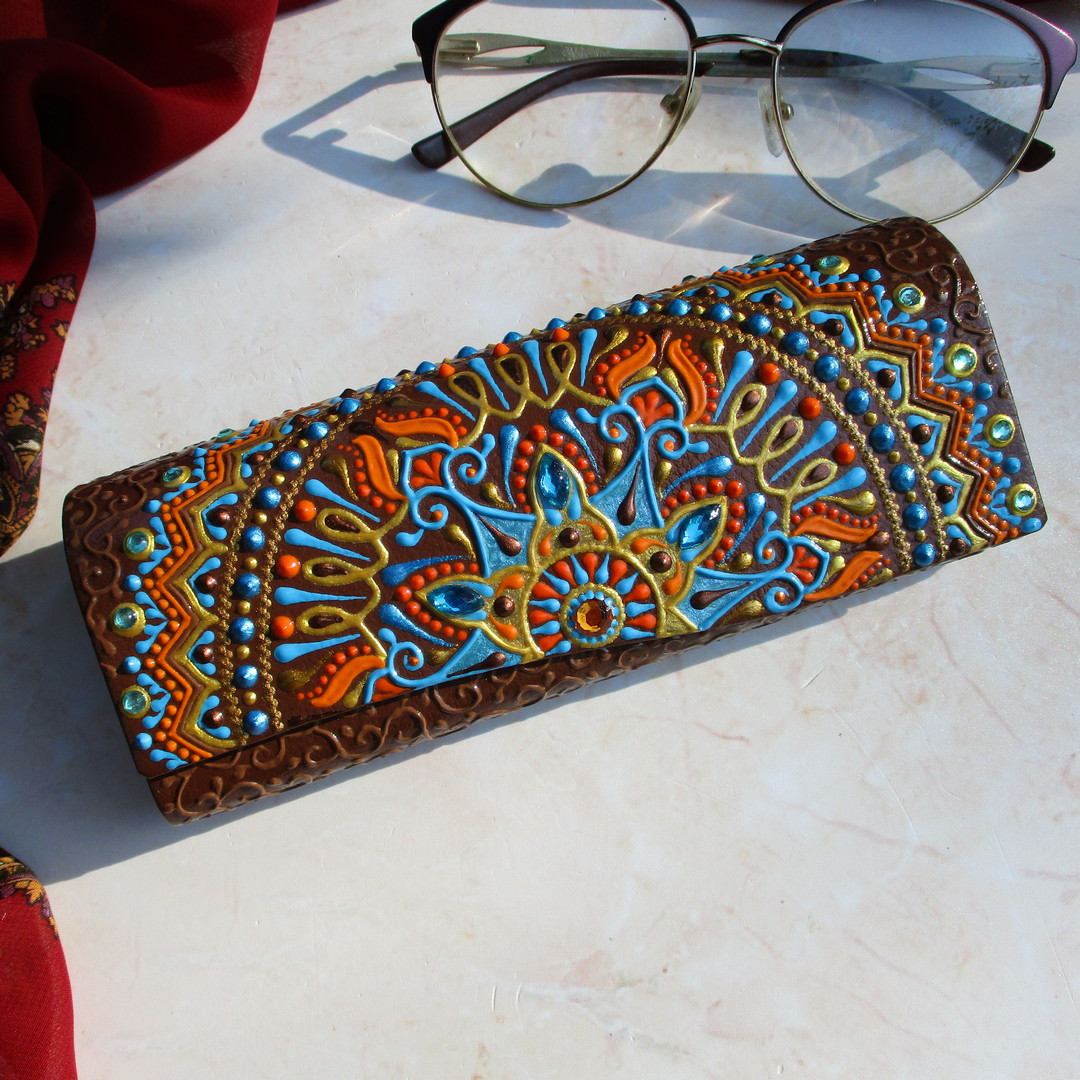 Painted glasses case women, Blue glasses holder, Eyeglass ca - Inspire ...