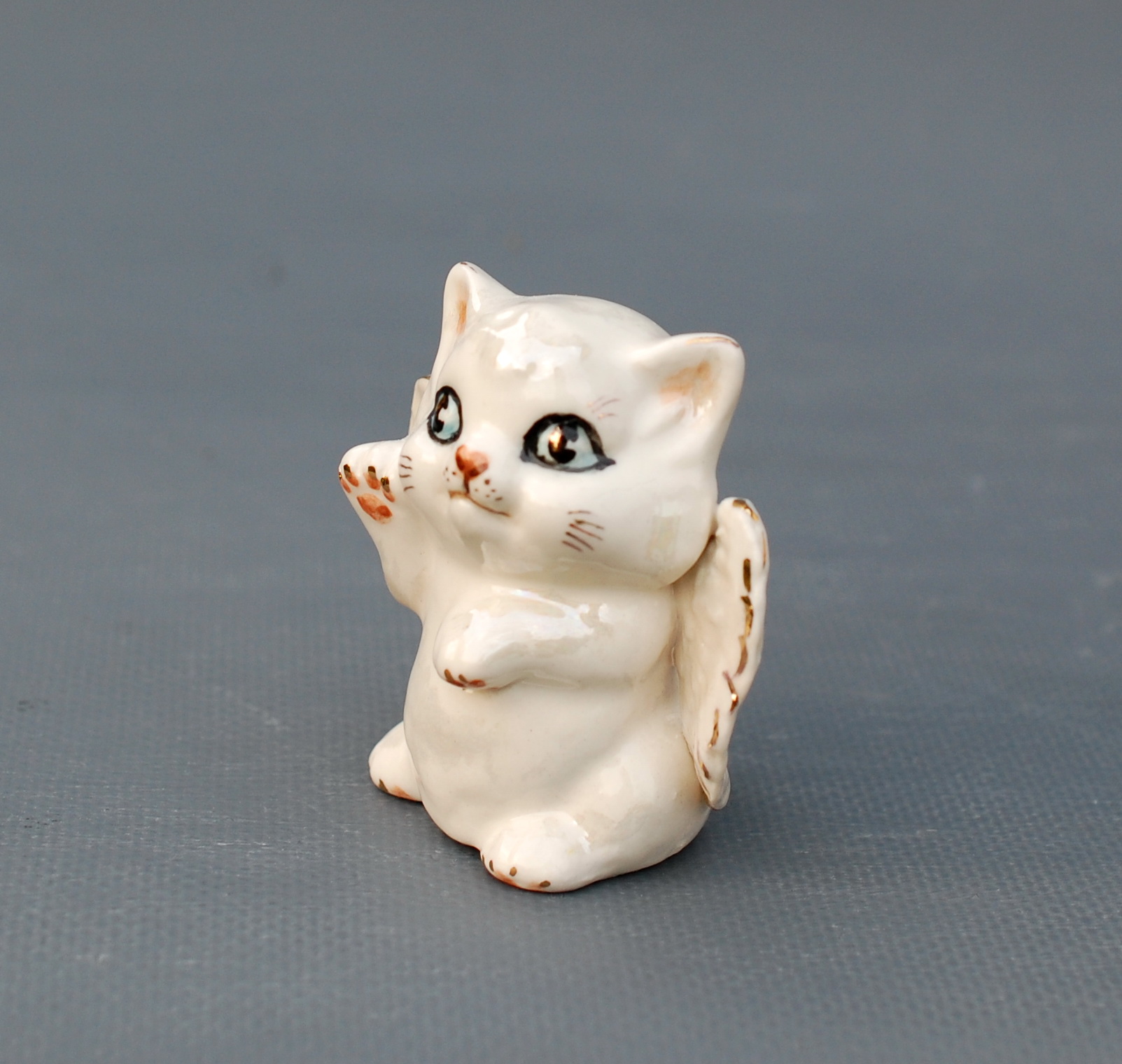 Kitten statuette Cat Angel Porcelain figurine Winged kitten - Inspire ...
