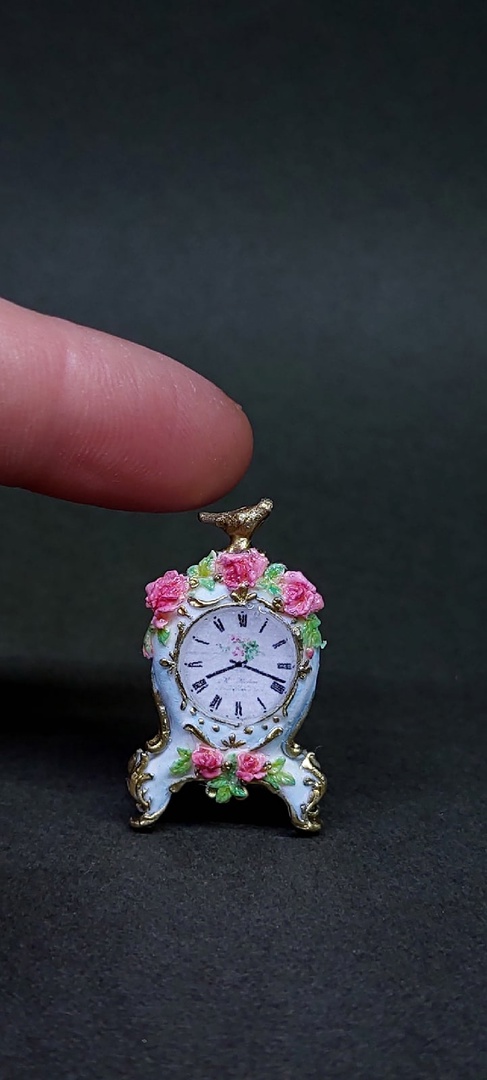 Miniature Table Clock with Bird 1:12 Scale, Dollhouse Clock, | Inspire ...